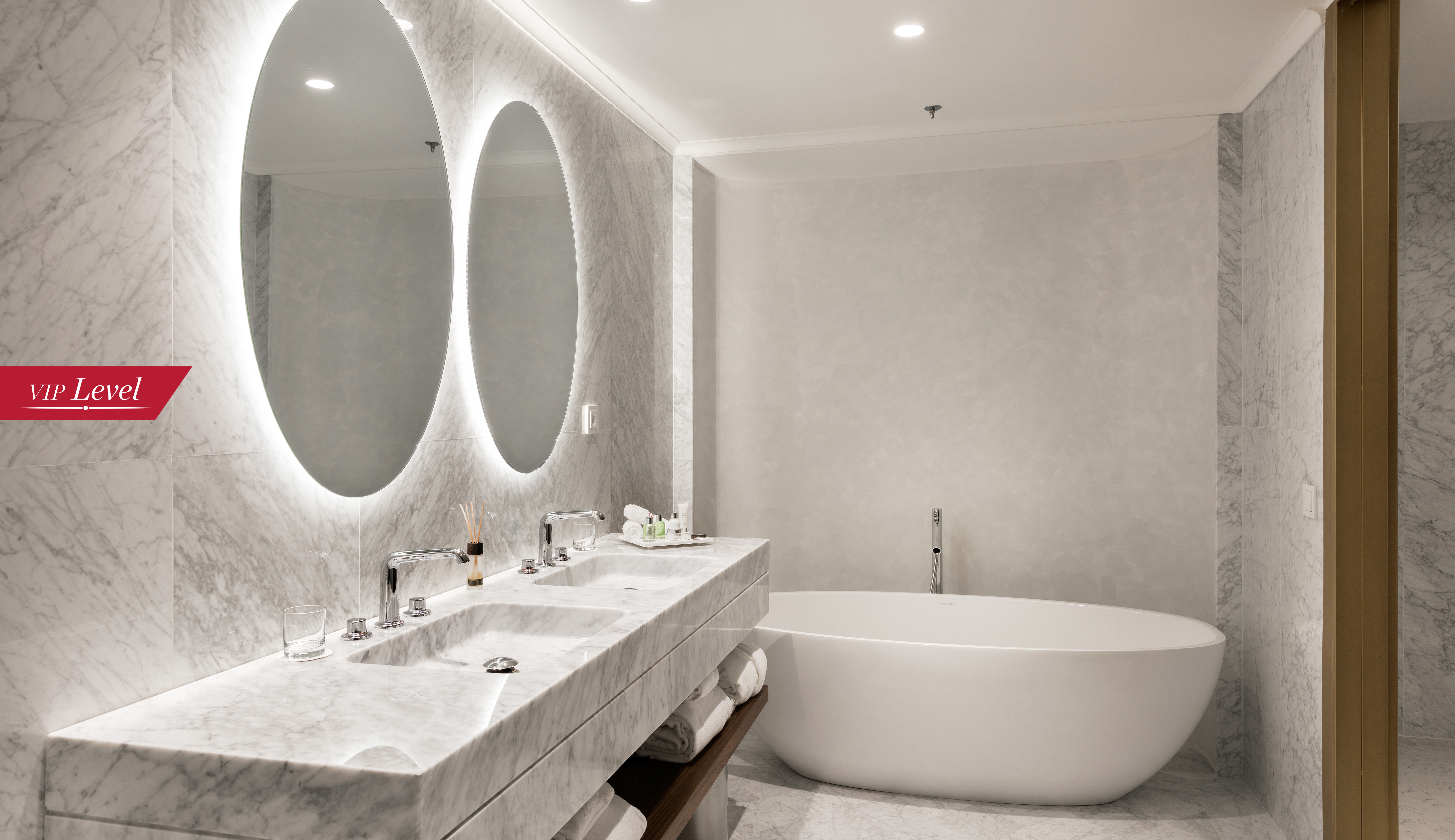 NH Collection Madrid Eurobuilding: 4* Hotel in Madrid