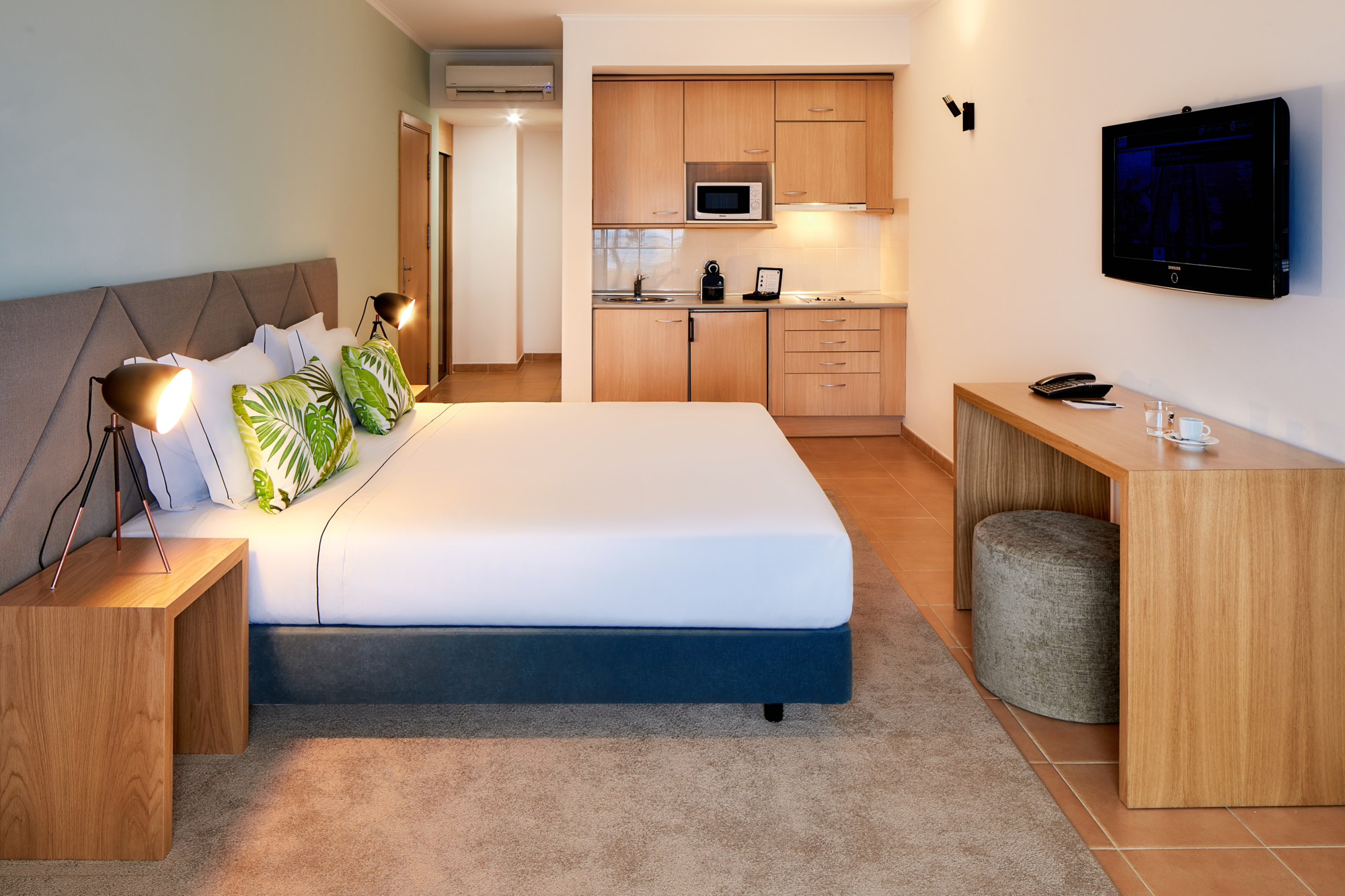 NH Marina Portimão Resort: reserve 4-star hotel