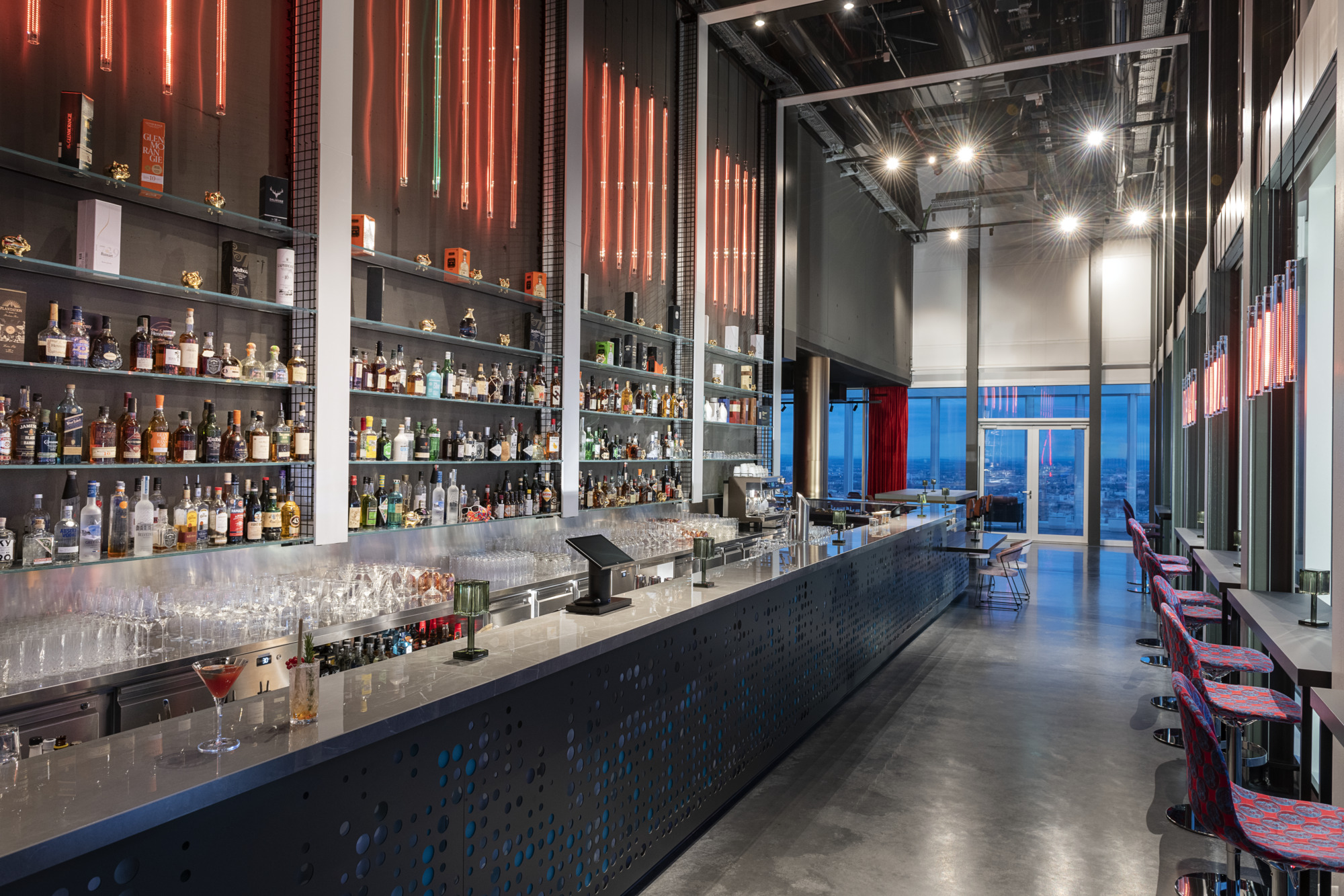 nhow Frankfurt Hotel, hotel in Frankfurt, Germany | nh-hotels.com