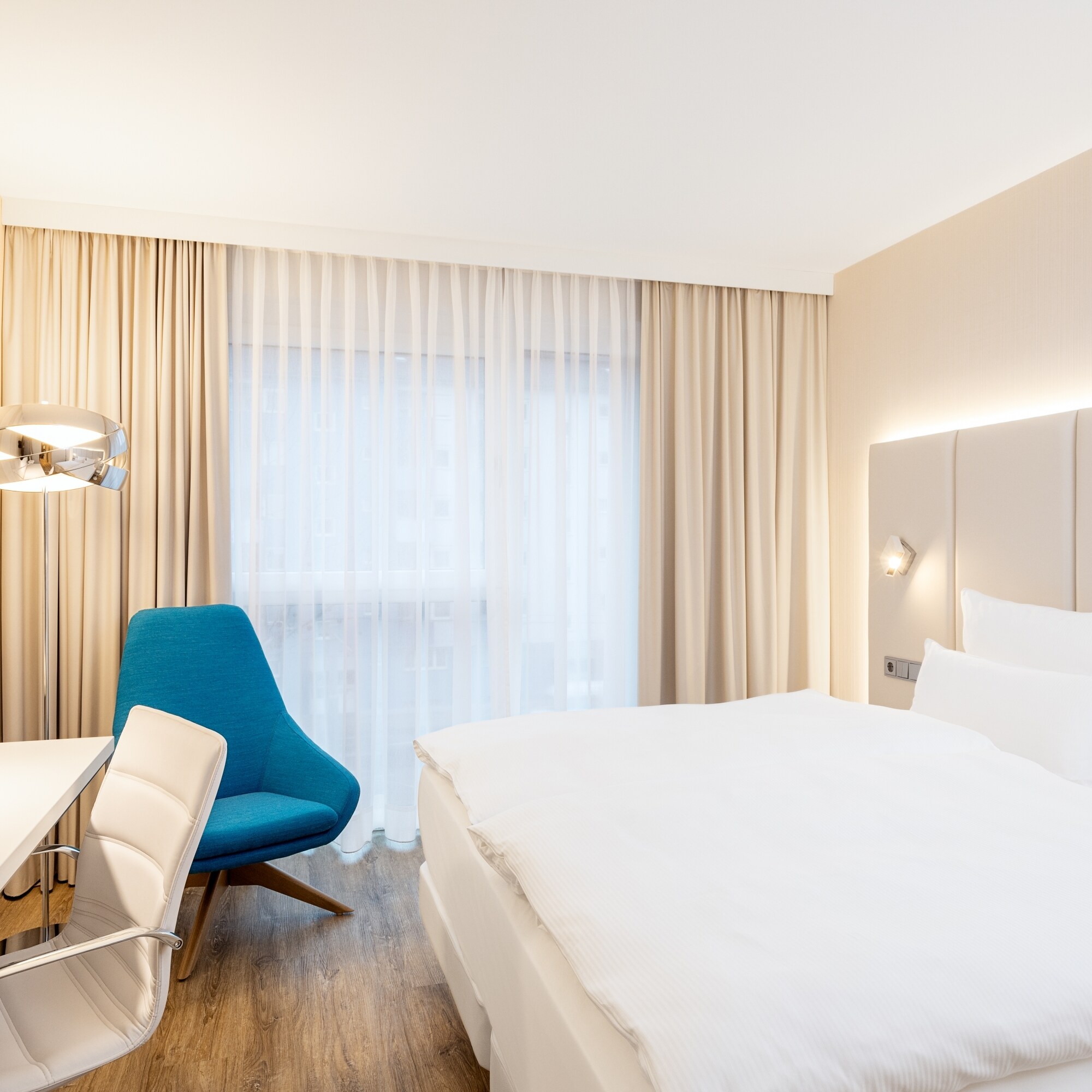 Hotel NH Mannheim | Up to 25% off | nh-hotels.com
