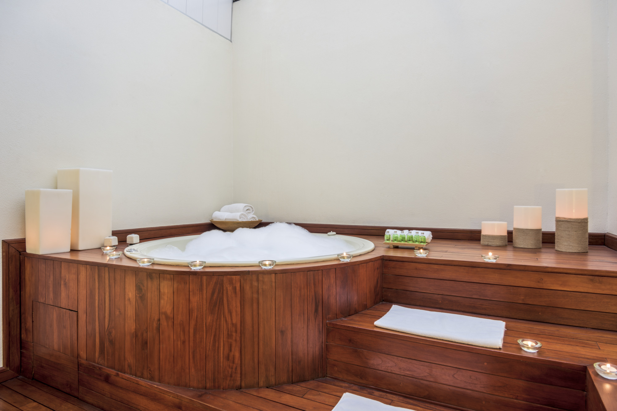 Servicios del hotel - NH Cali Royal