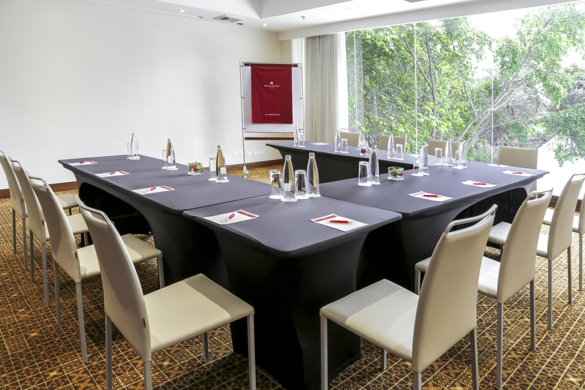 NH Collection Bogotá Teleport Royal: 5* Hotel in Bogotá City Center