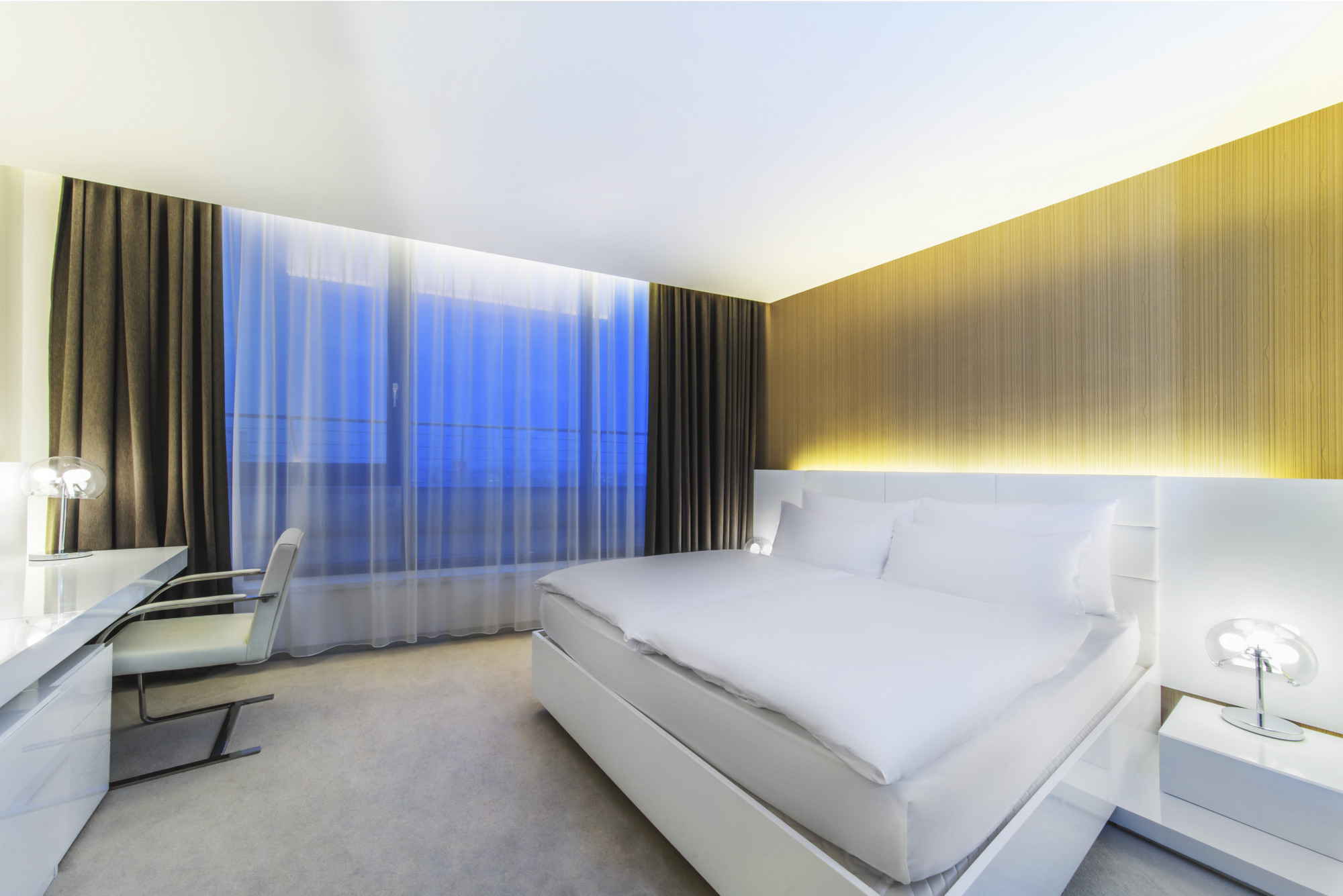 Hotel NH Bratislava Gate One | Up to 25% off | nh-hotels.com