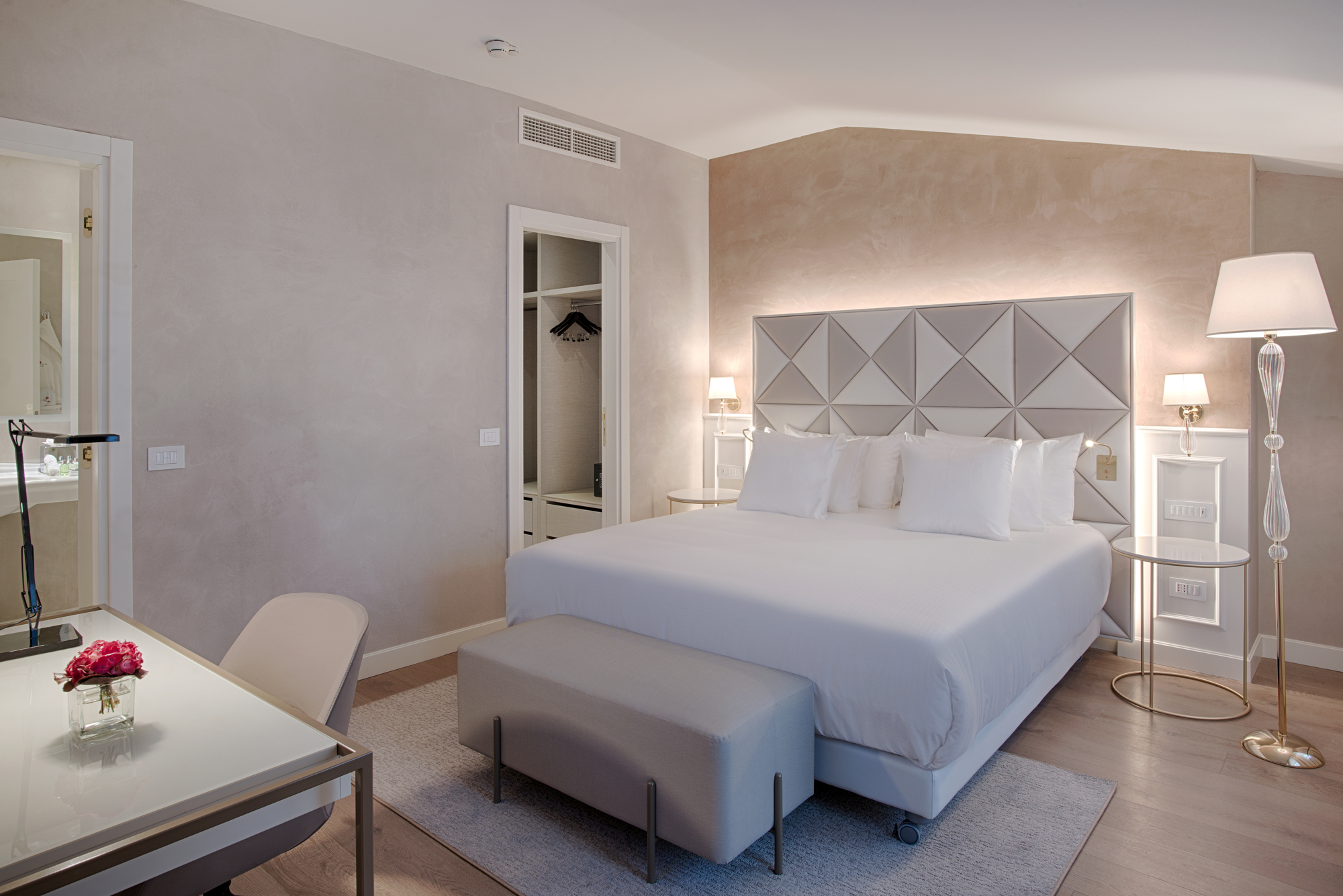 NH Collection Palazzo Verona: 5* Hotel in downtown Verona, Italy