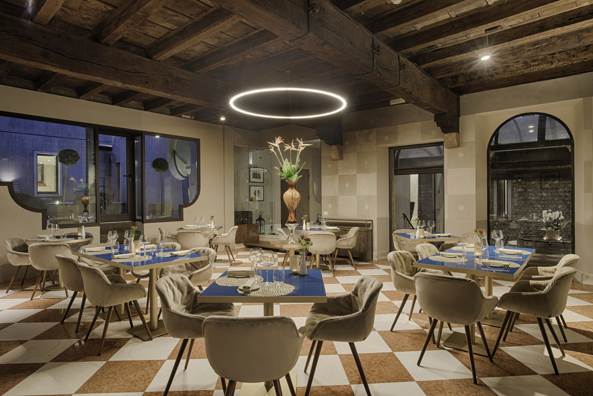 NH Collection Palazzo Verona: 5* Hotel in downtown Verona, Italy