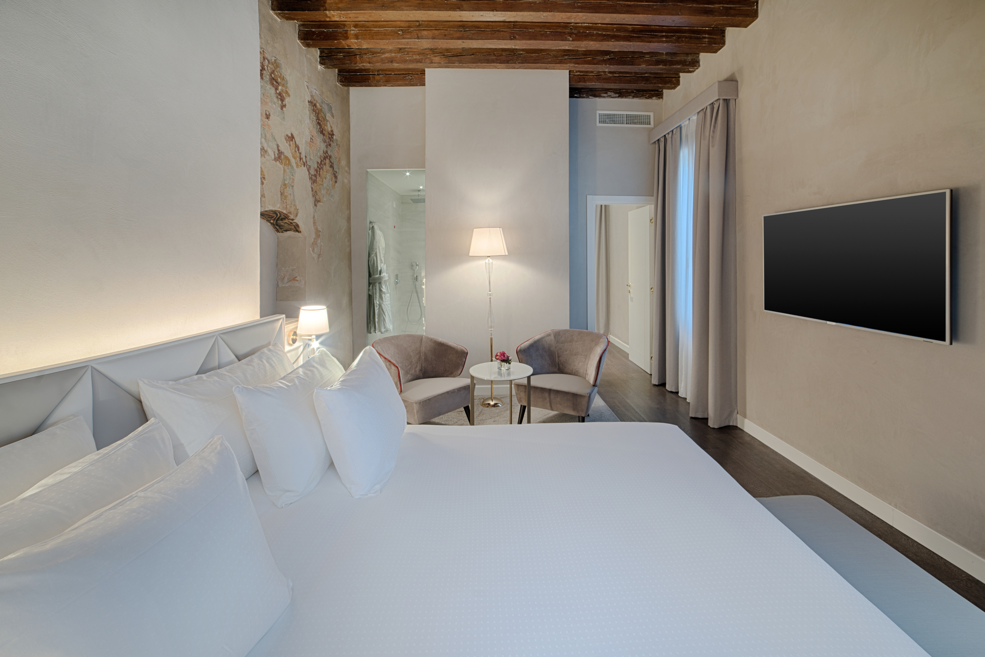 NH Collection Palazzo Verona: 5* Hotel in downtown Verona, Italy