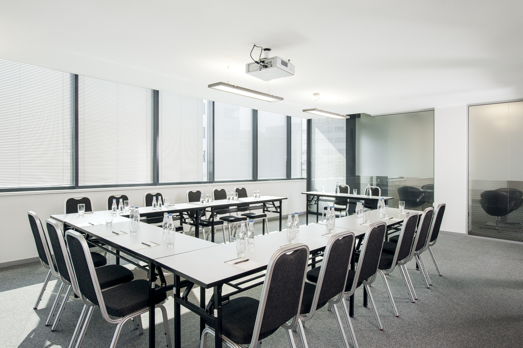 Hotel NH Bratislava Gate One | Up to 25% off | nh-hotels.com