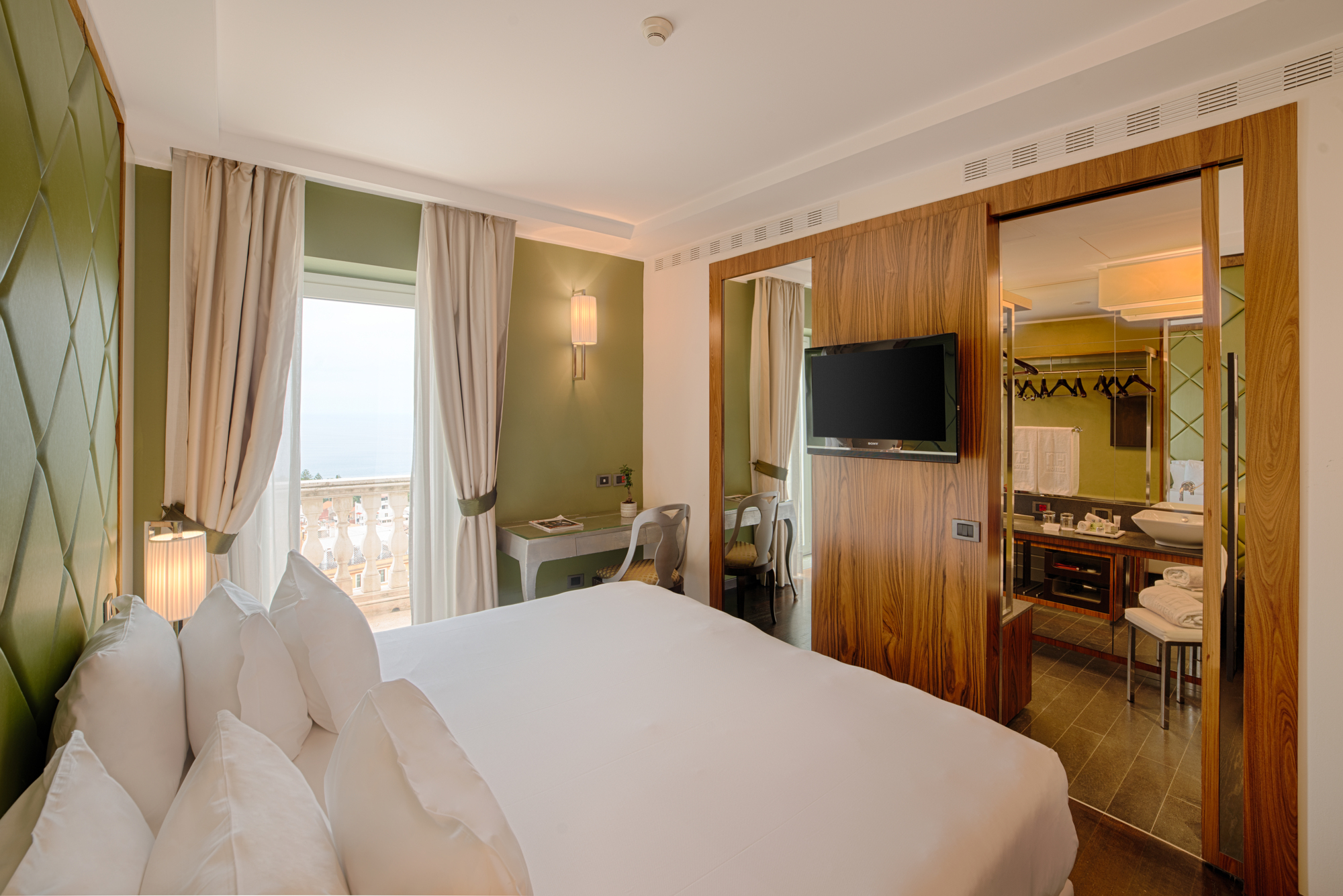 Hotel NH Collection Taormina | Ahorra un 25% | nh-hoteles.es
