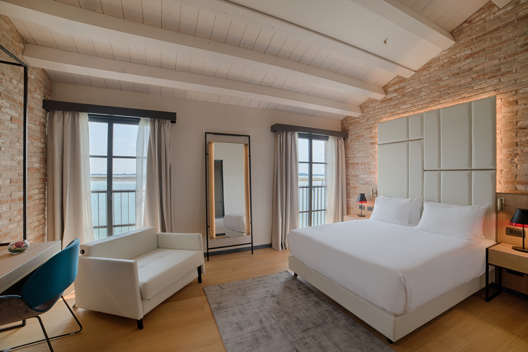 NH Collection Venezia Murano Villa: A 4-star hotel located in Venice, Italy
