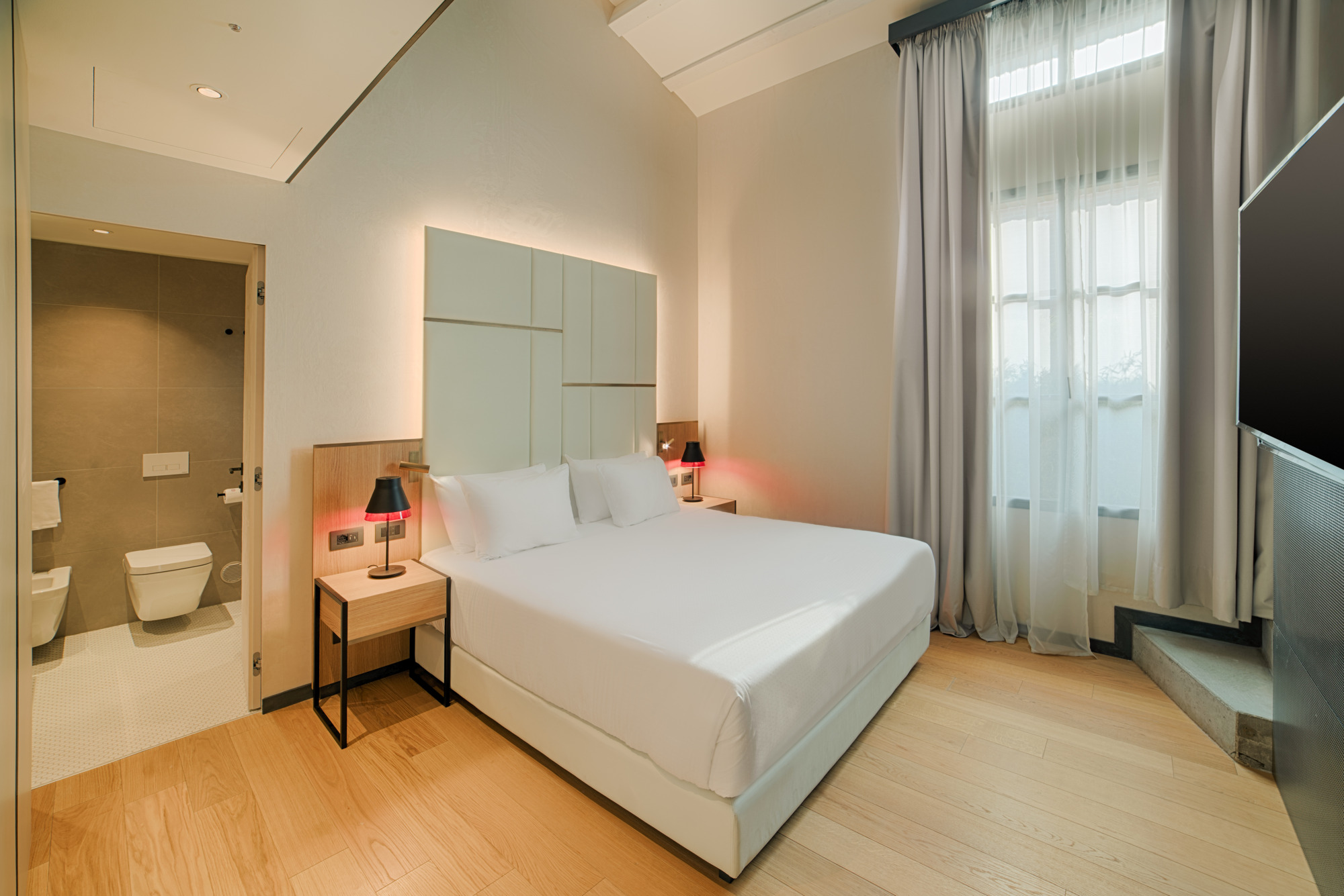 NH Collection Venezia Murano Villa: A 4-star hotel located in Venice, Italy