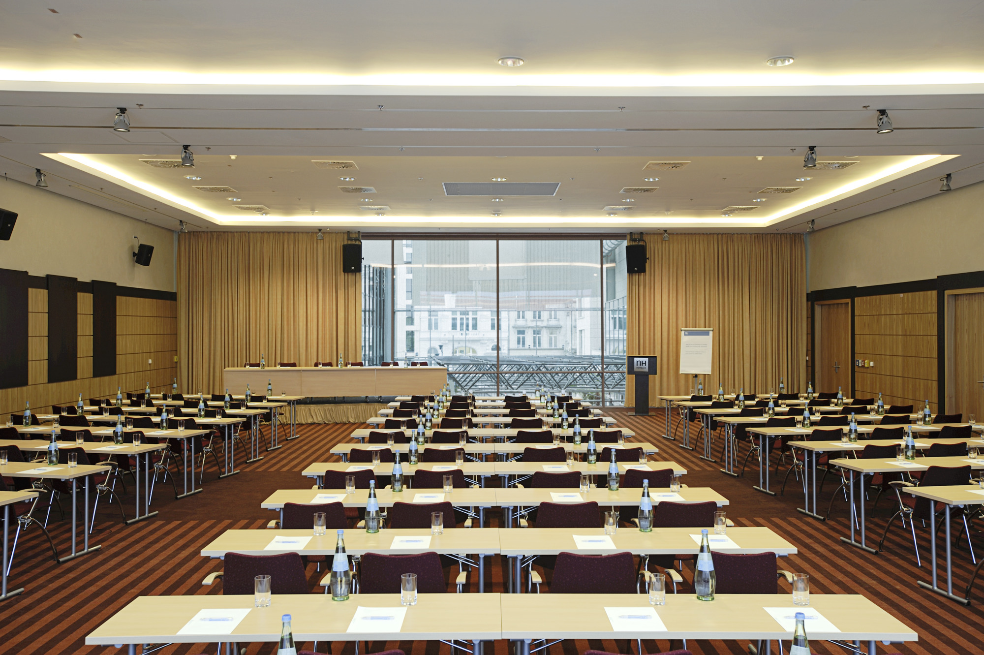 NH Collection Berlin Mitte Friedrichstrasse: 4* Berlin Hotel