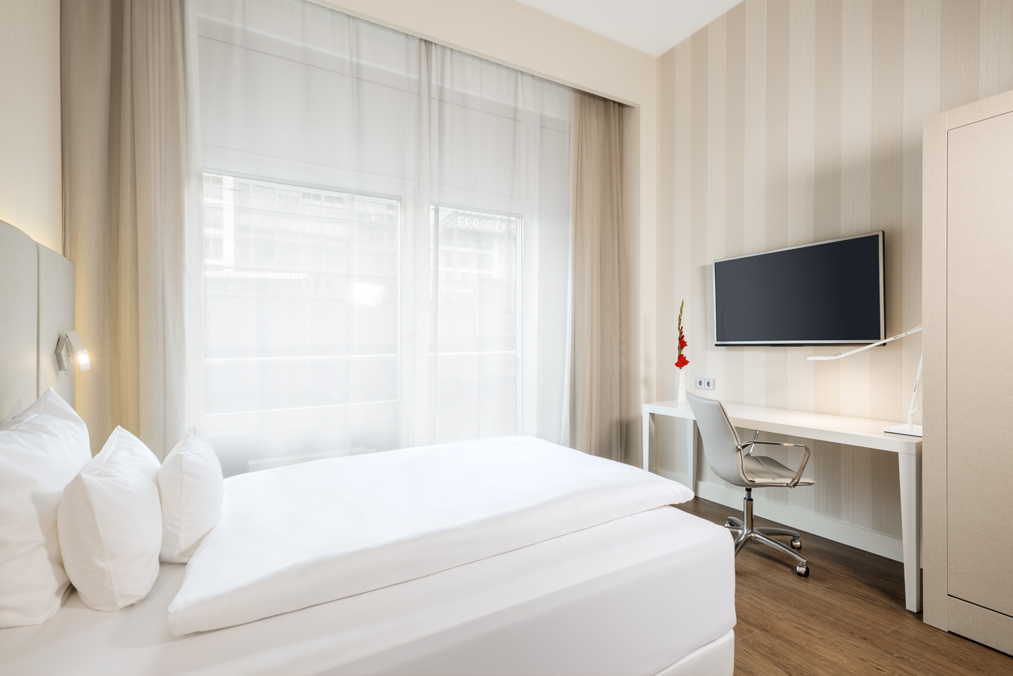 Rooms of the NH Collection Berlin Mitte Friedrichstrasse