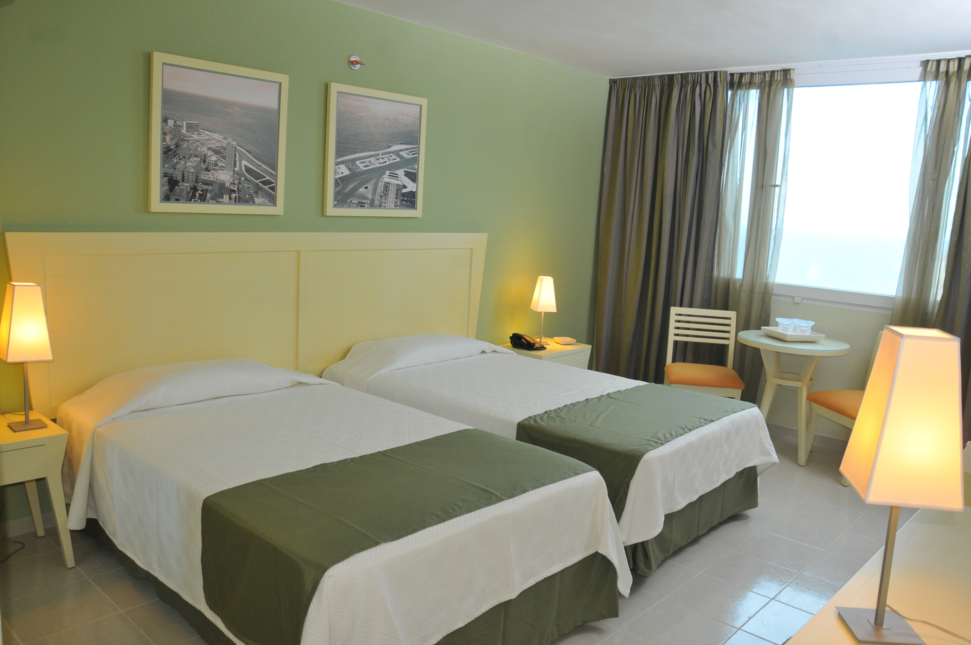Hotel NH Capri La Habana | Up to 25% off | nh-hotels.com