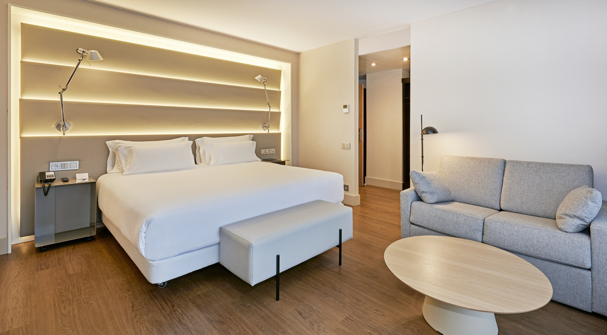 Hotel NH Sants Barcelona | Up to 25% off | nh-hotels.com