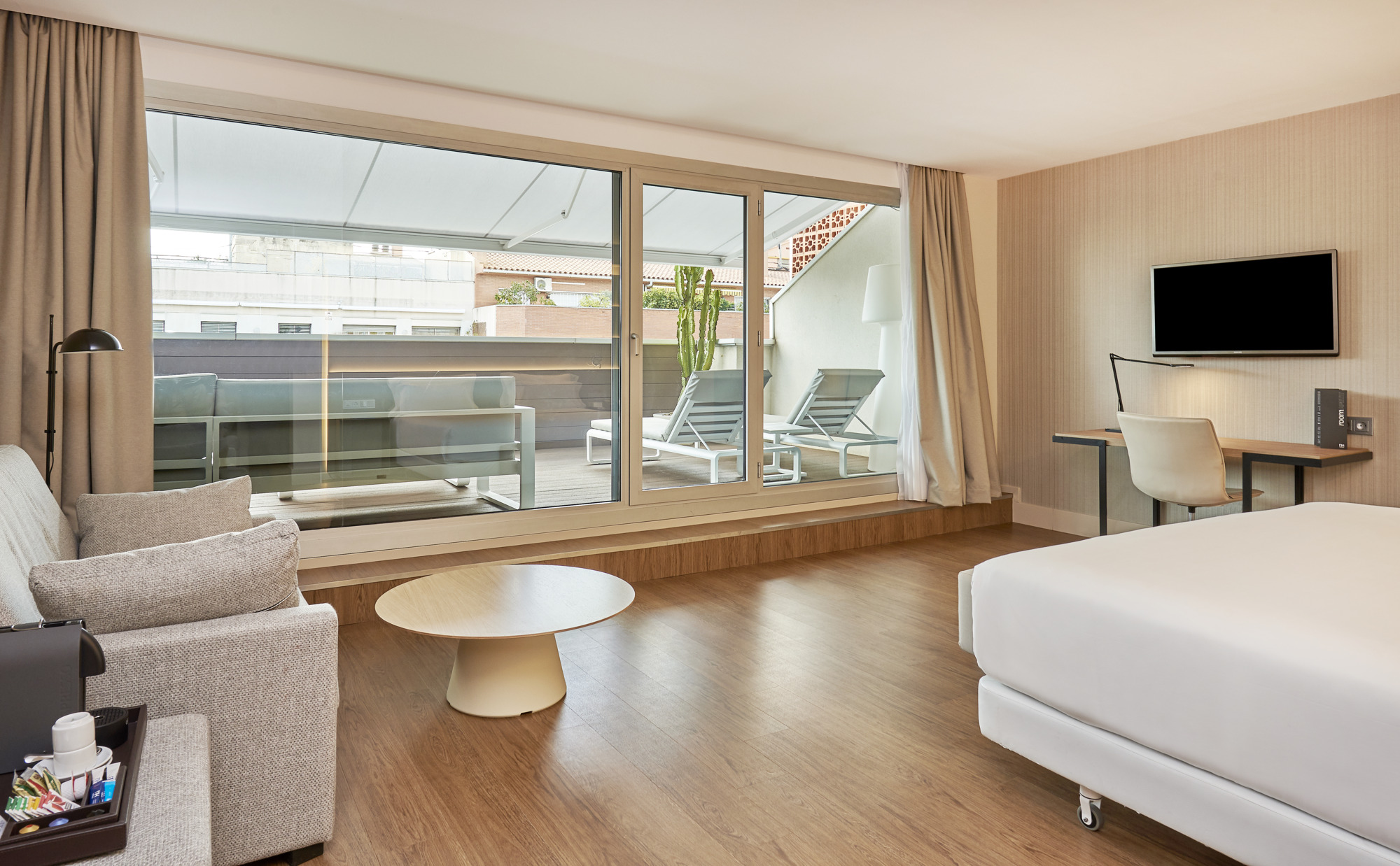 Hotel NH Sants Barcelona | Up to 25% off | nh-hotels.com