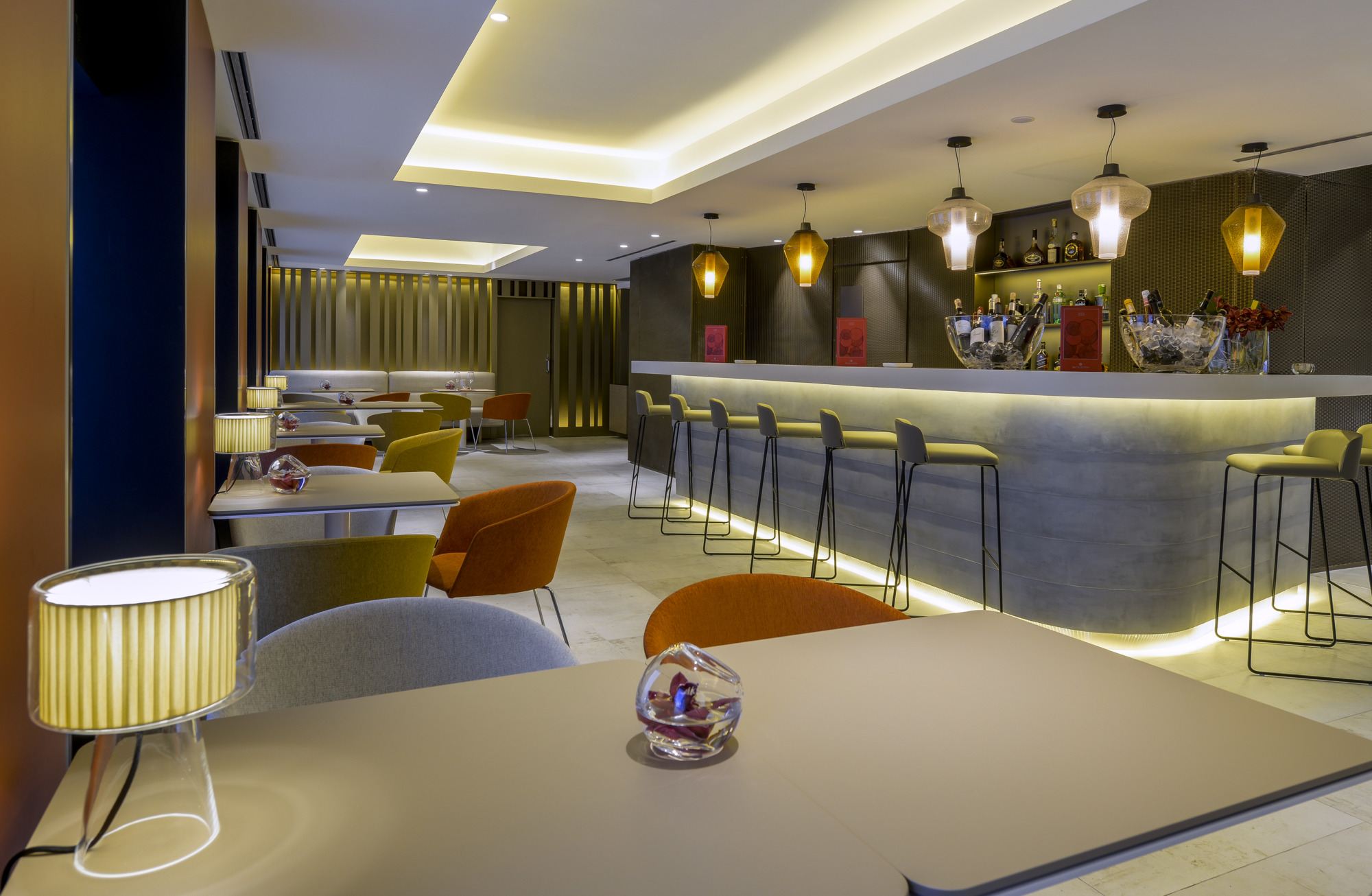 NH Collection Madrid Colón: 4* Hotel in Downtown Madrid