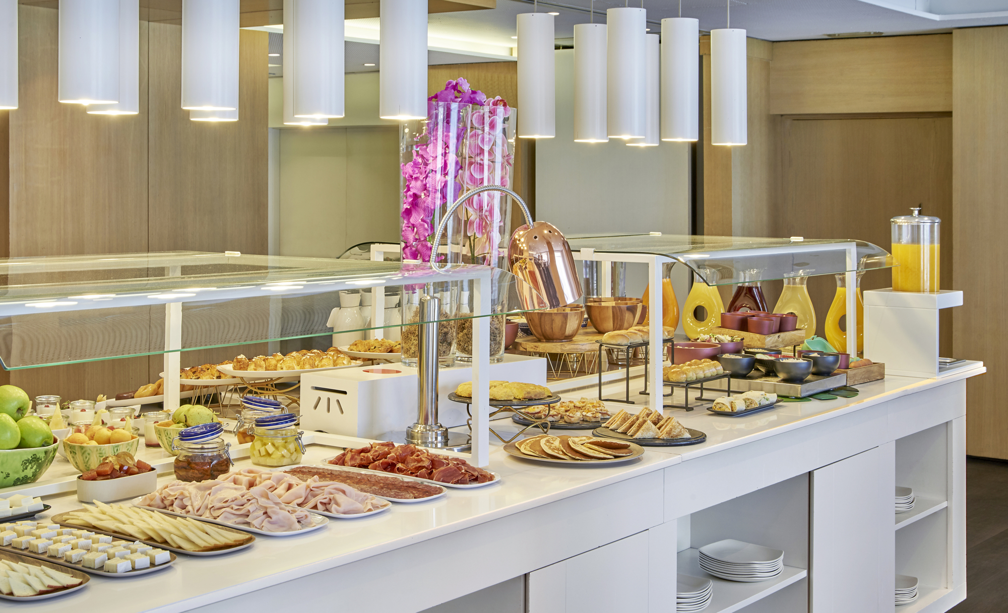 NH Collection Madrid Colón: 4* Hotel in Downtown Madrid