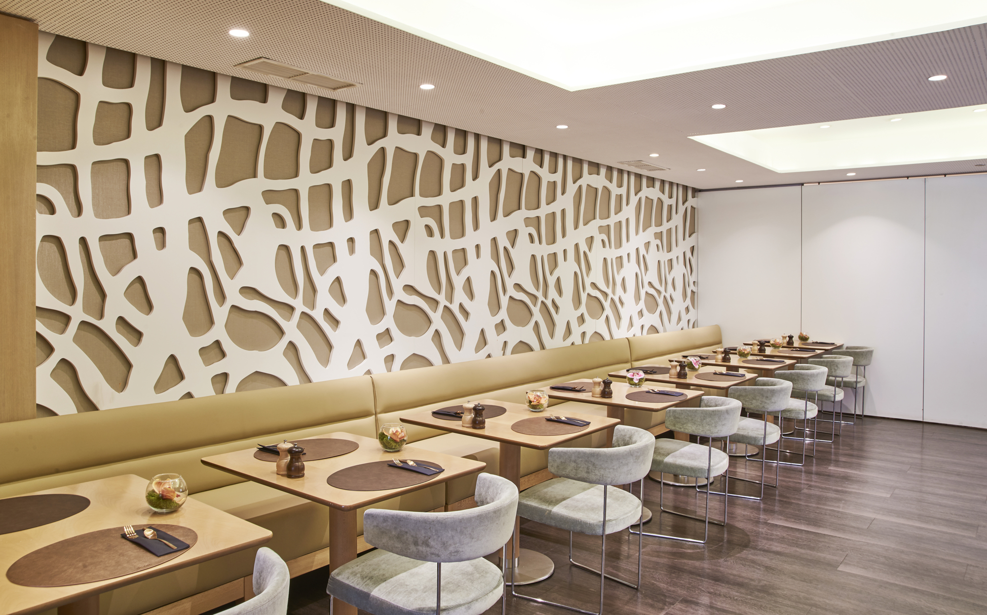 NH Collection Madrid Colón: 4* Hotel in Downtown Madrid