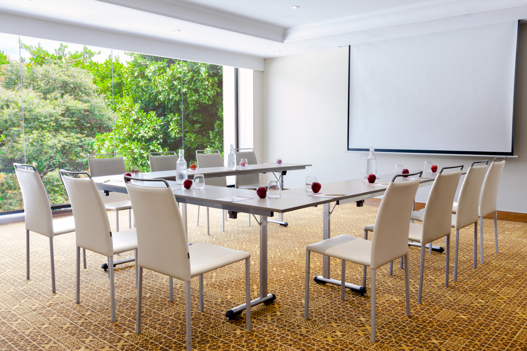 NH Collection Bogotá Teleport Royal: 5* Hotel in Bogotá City Center