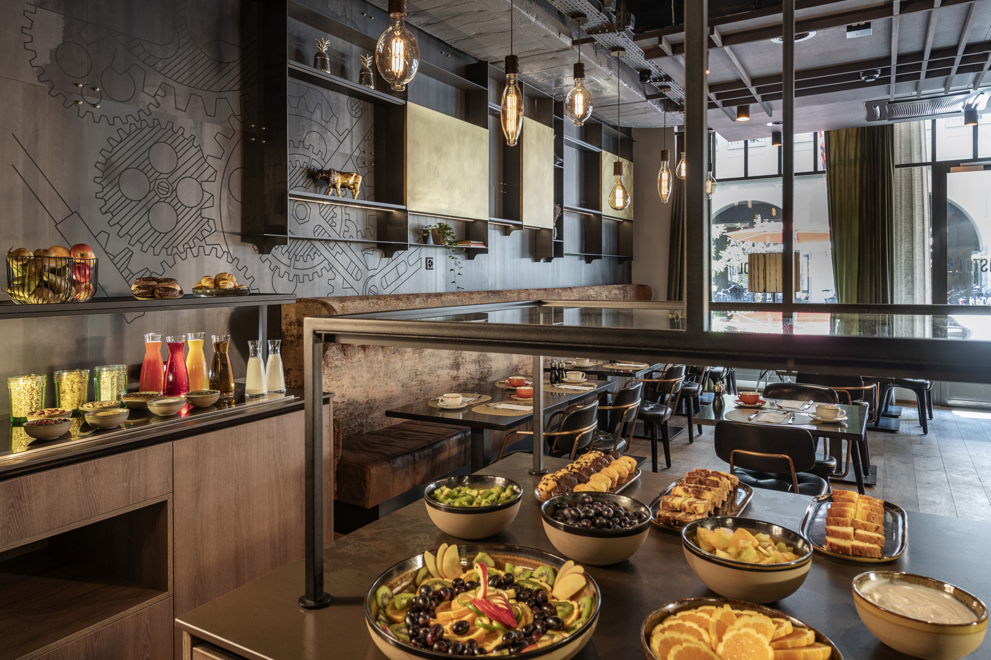 Hotel NH Bern The Bristol | Book now with NH Hotels