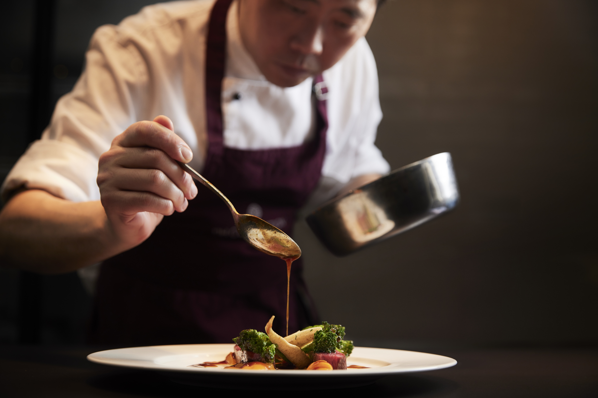 Dining - NH Collection Frankfurt Spin Tower