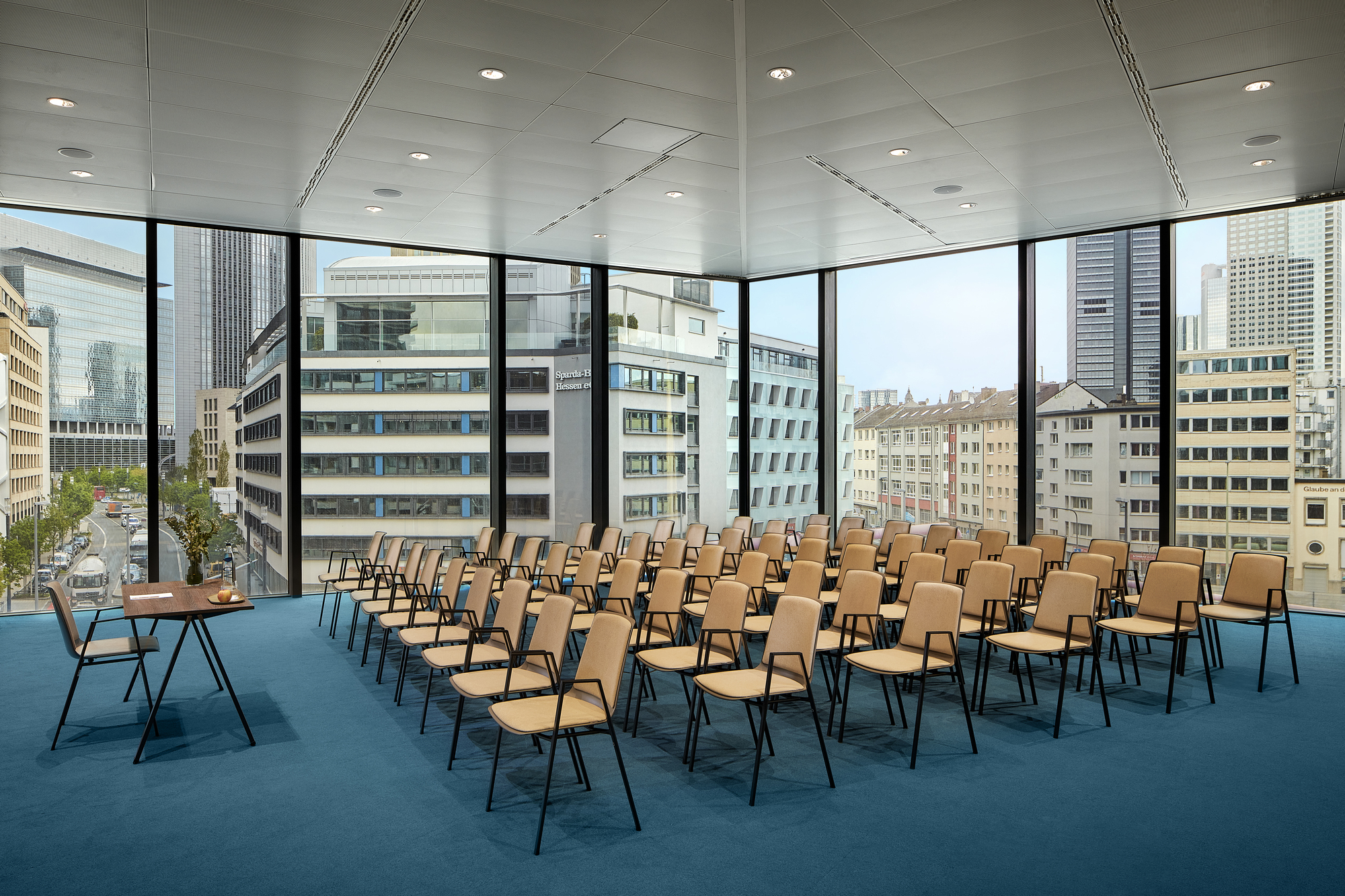 NH Collection Frankfurt Spin Tower: 4* Superior Hotel in Frankfurt