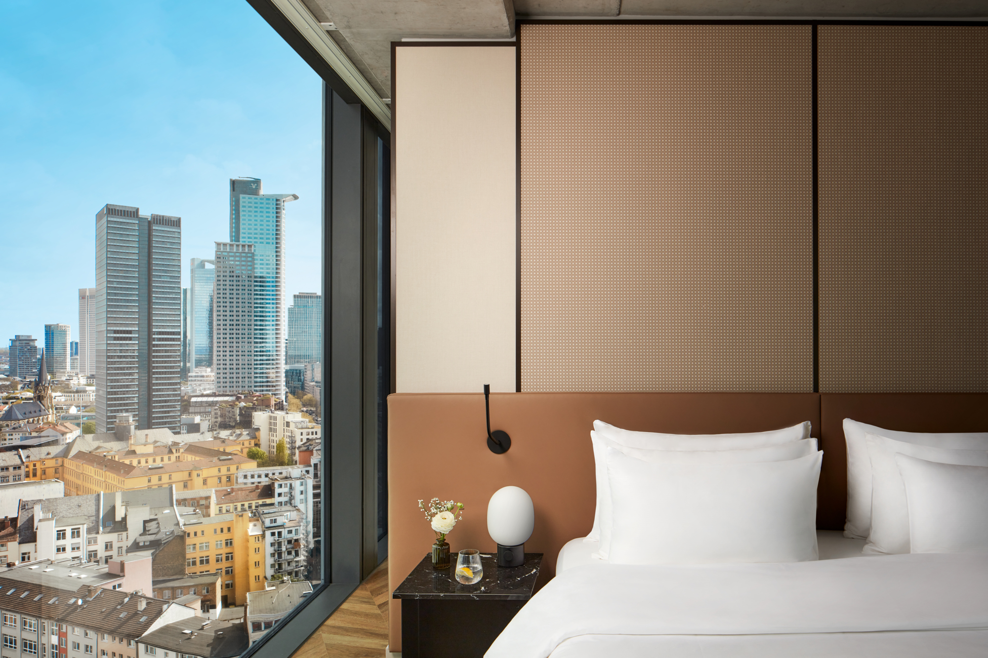 NH Collection Frankfurt Spin Tower: 4* Superior Hotel in Frankfurt