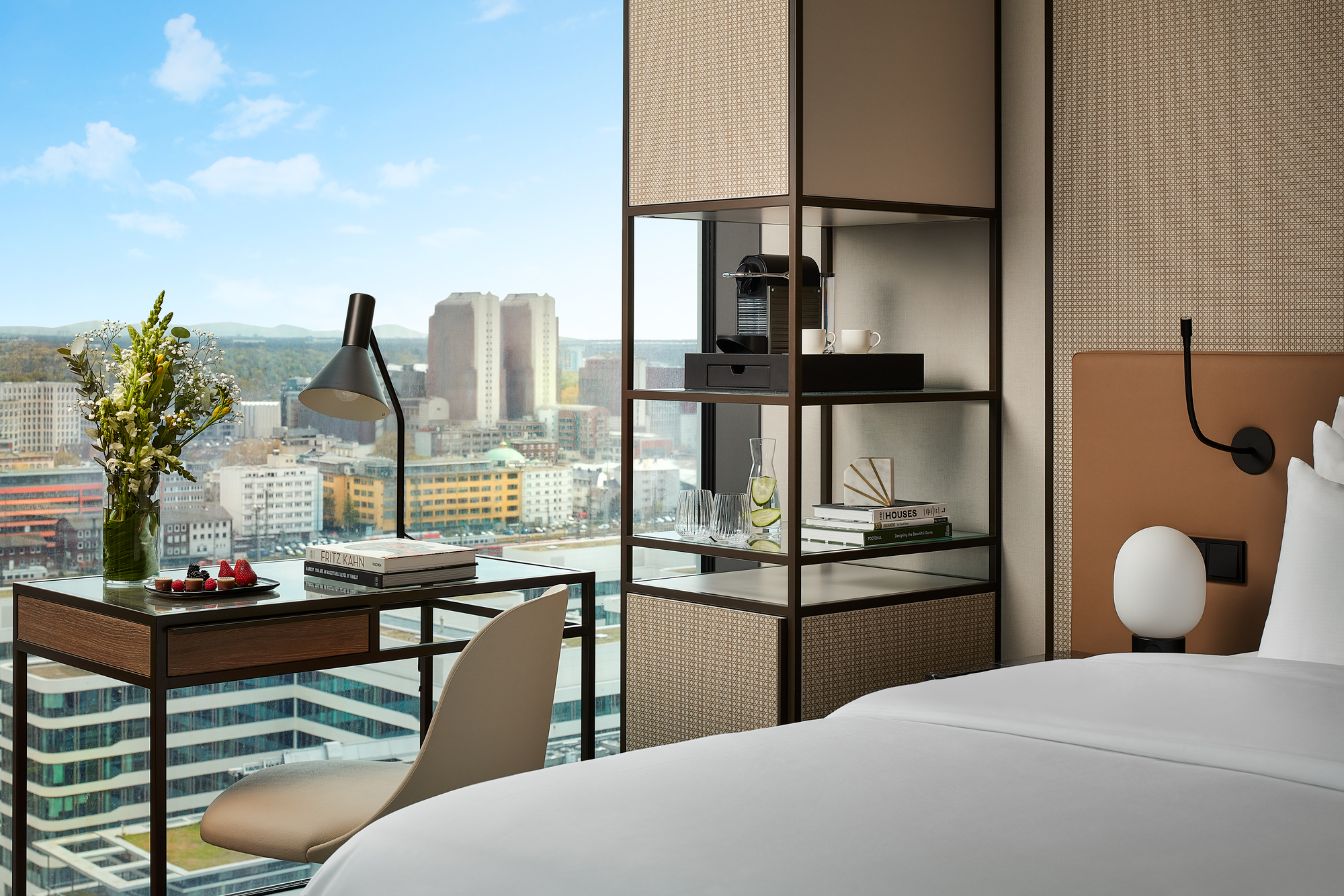 NH Collection Frankfurt Spin Tower: 4* Superior Hotel in Frankfurt