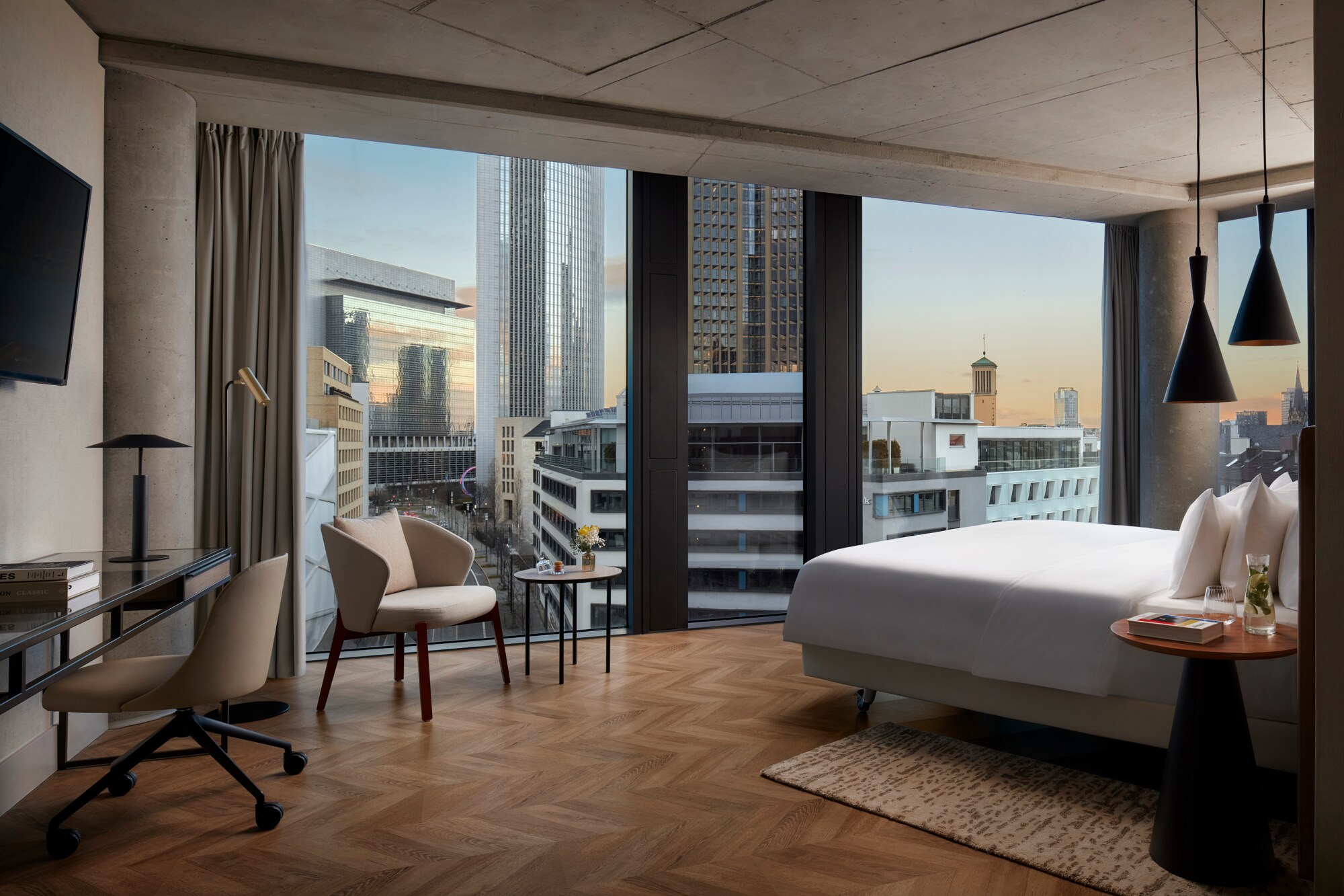 Rooms of the NH Collection Frankfurt Spin Tower
