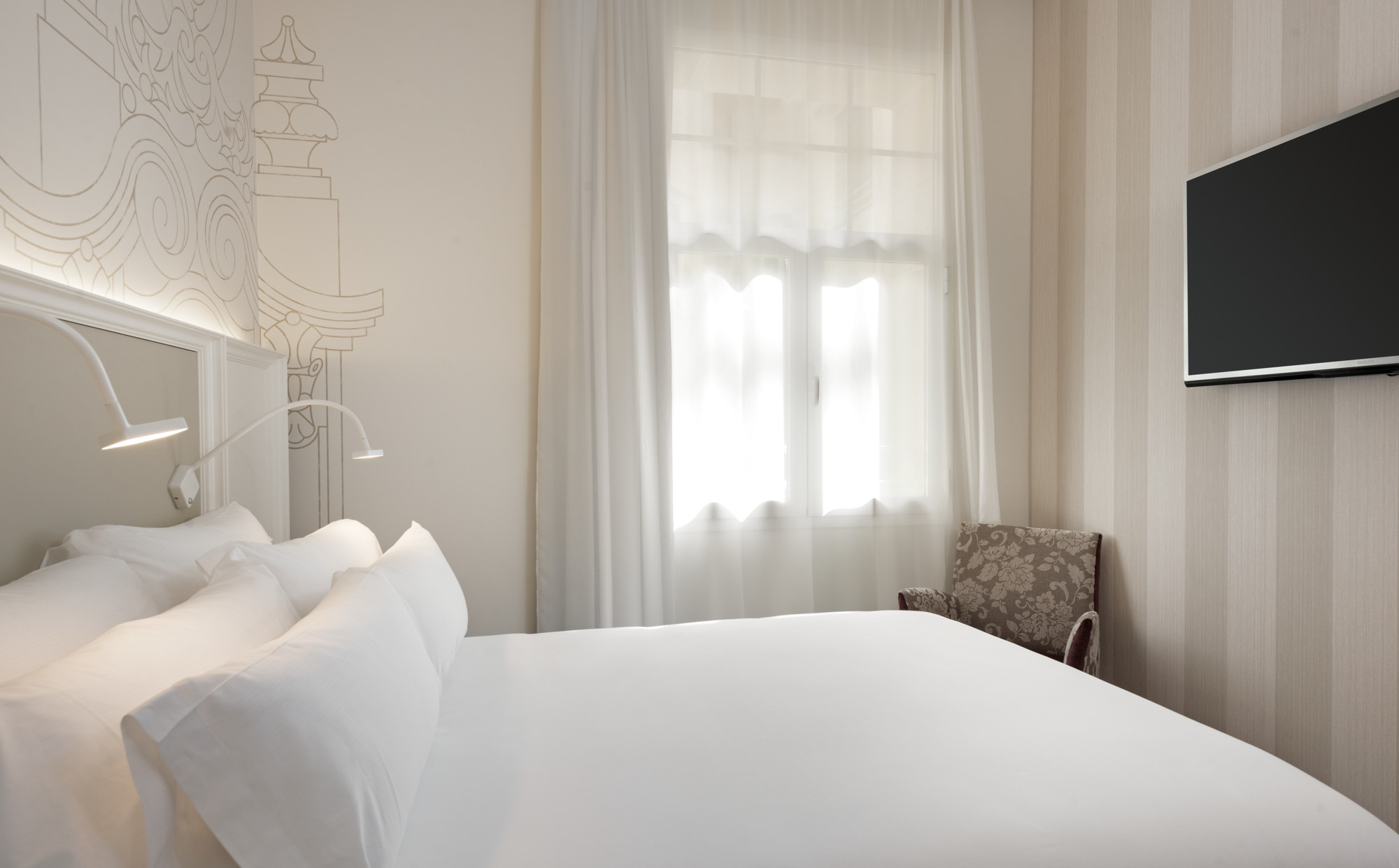 NH Collection Madrid Abascal: 4* Hotel in Madrid City Center