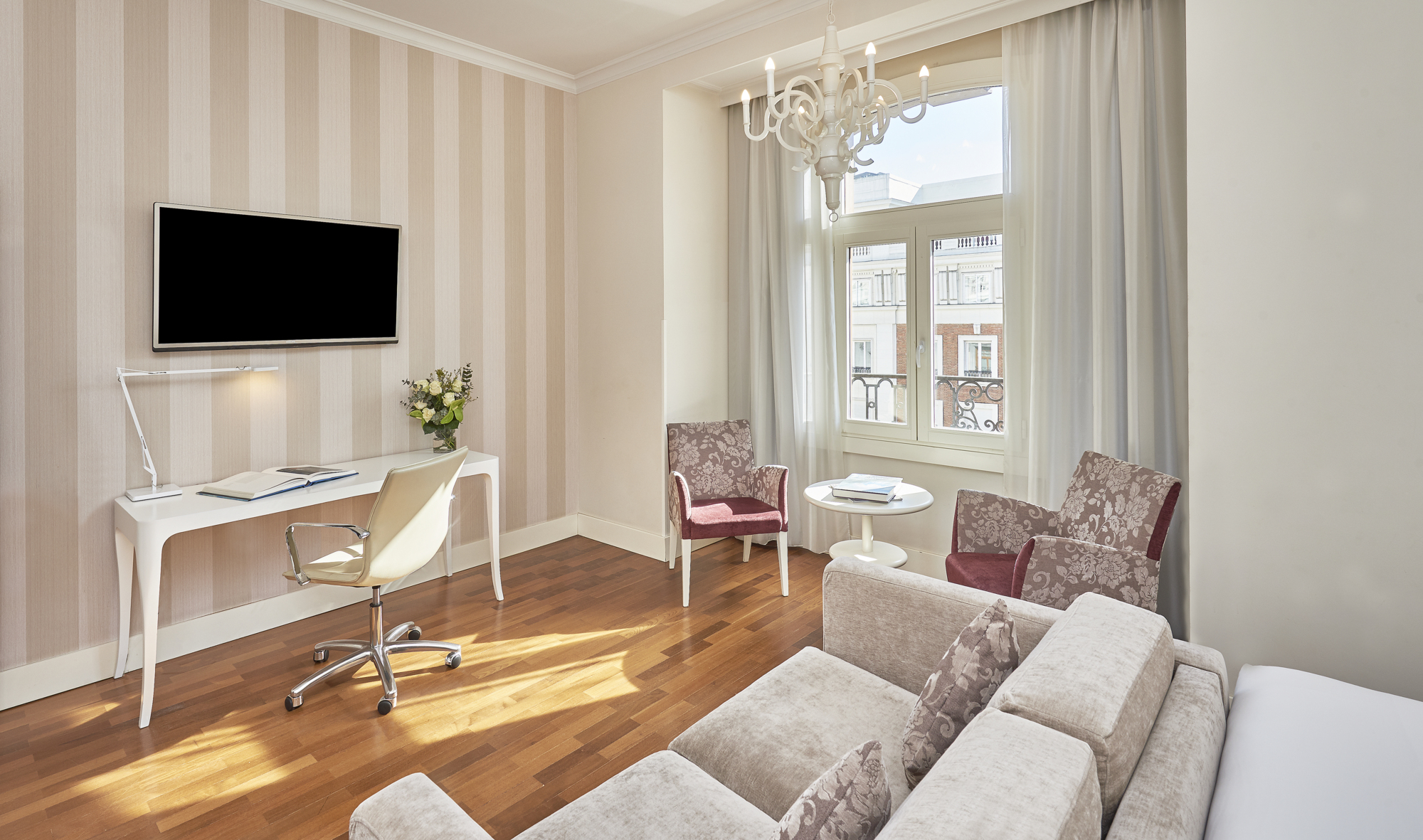 NH Collection Madrid Abascal: 4* Hotel in Madrid City Center