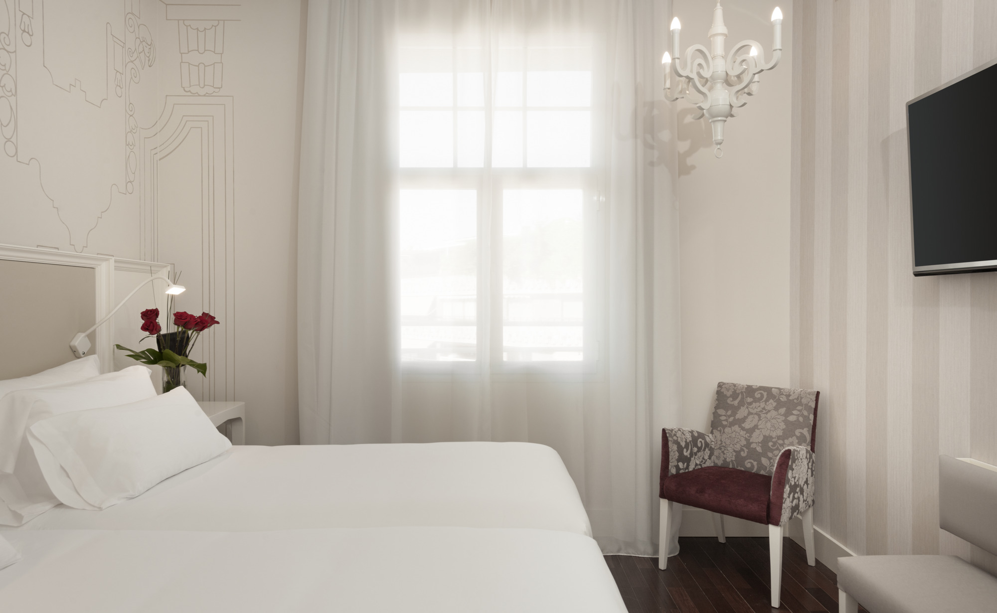 Rooms of the NH Collection Madrid Abascal