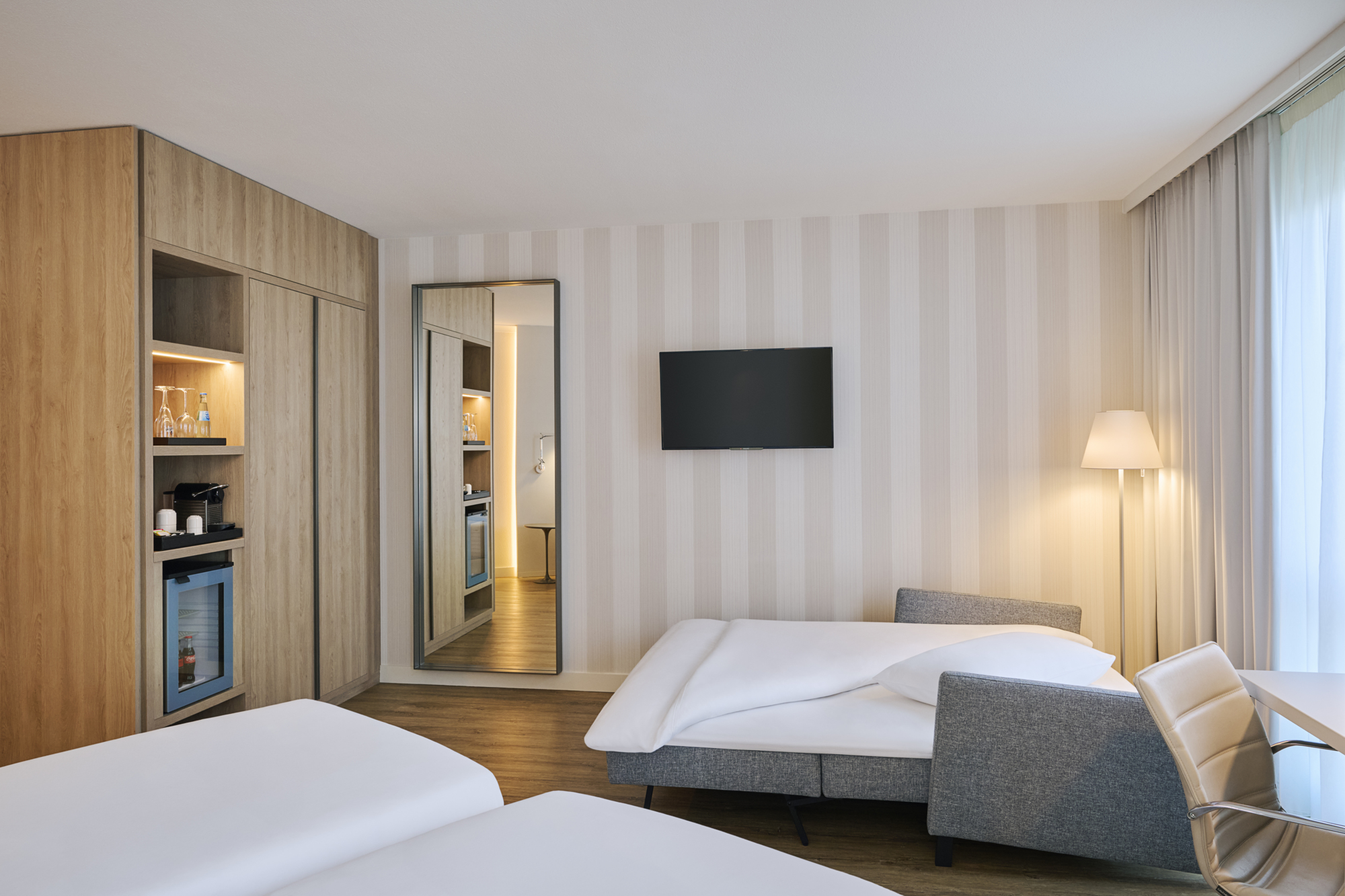 Hotel NH Berlin Alexanderplatz | Up to 25% off | nh-hotels.com