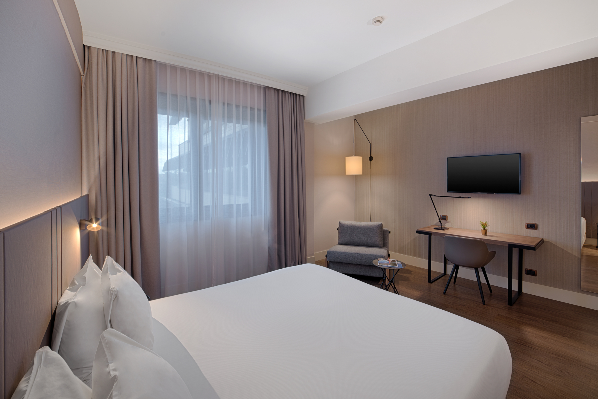 Hotel NH Roma Villa Carpegna | Up to 25% off | nh-hotels.com