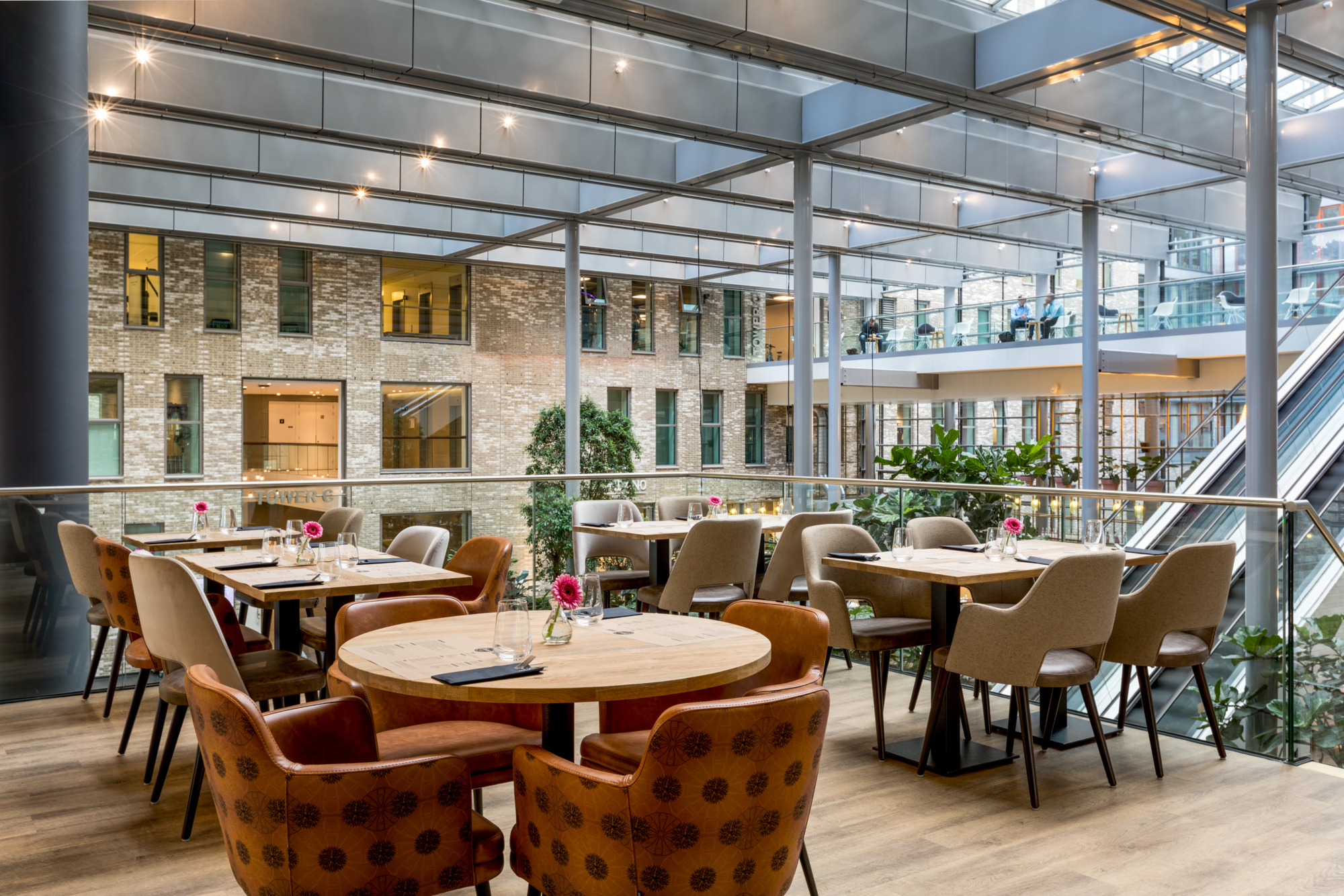 Hotel NH Den Haag | Up to 25% off | nh-hotels.com