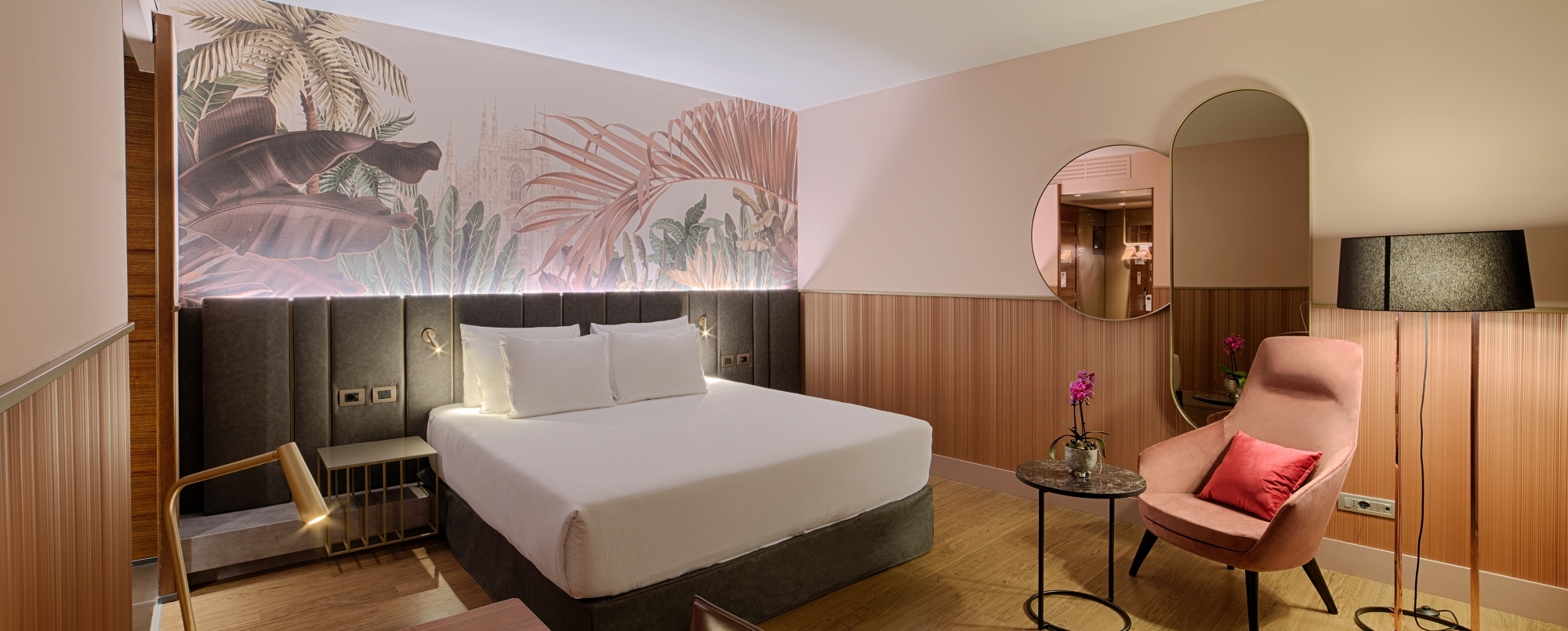NH Collection Milano Touring: 4-Star Hotel in Milan, Italy