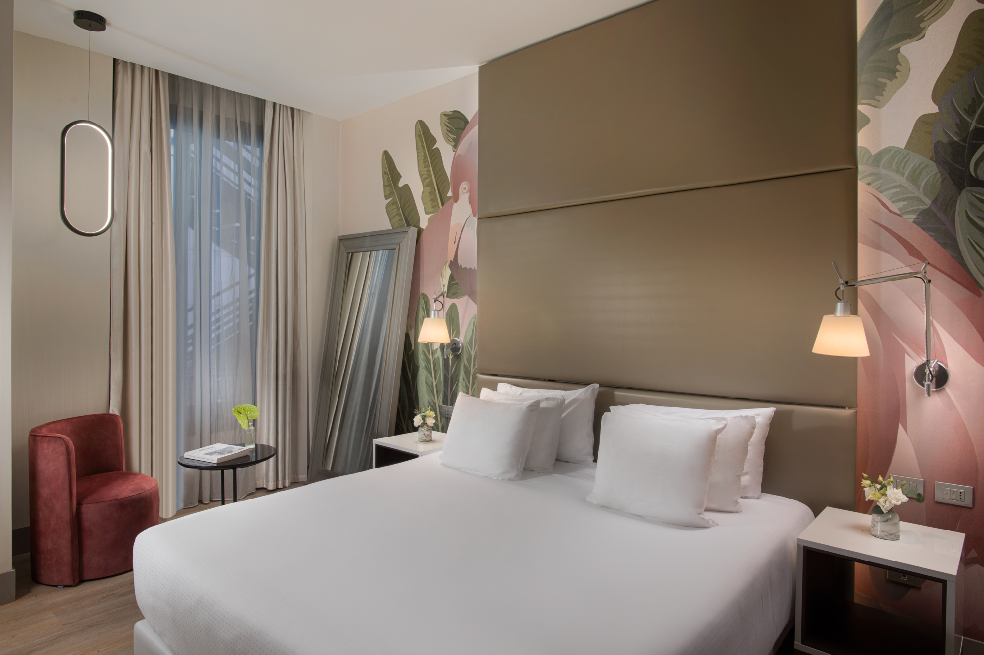 NH Collection Milano Touring: 4-Star Hotel in Milan, Italy