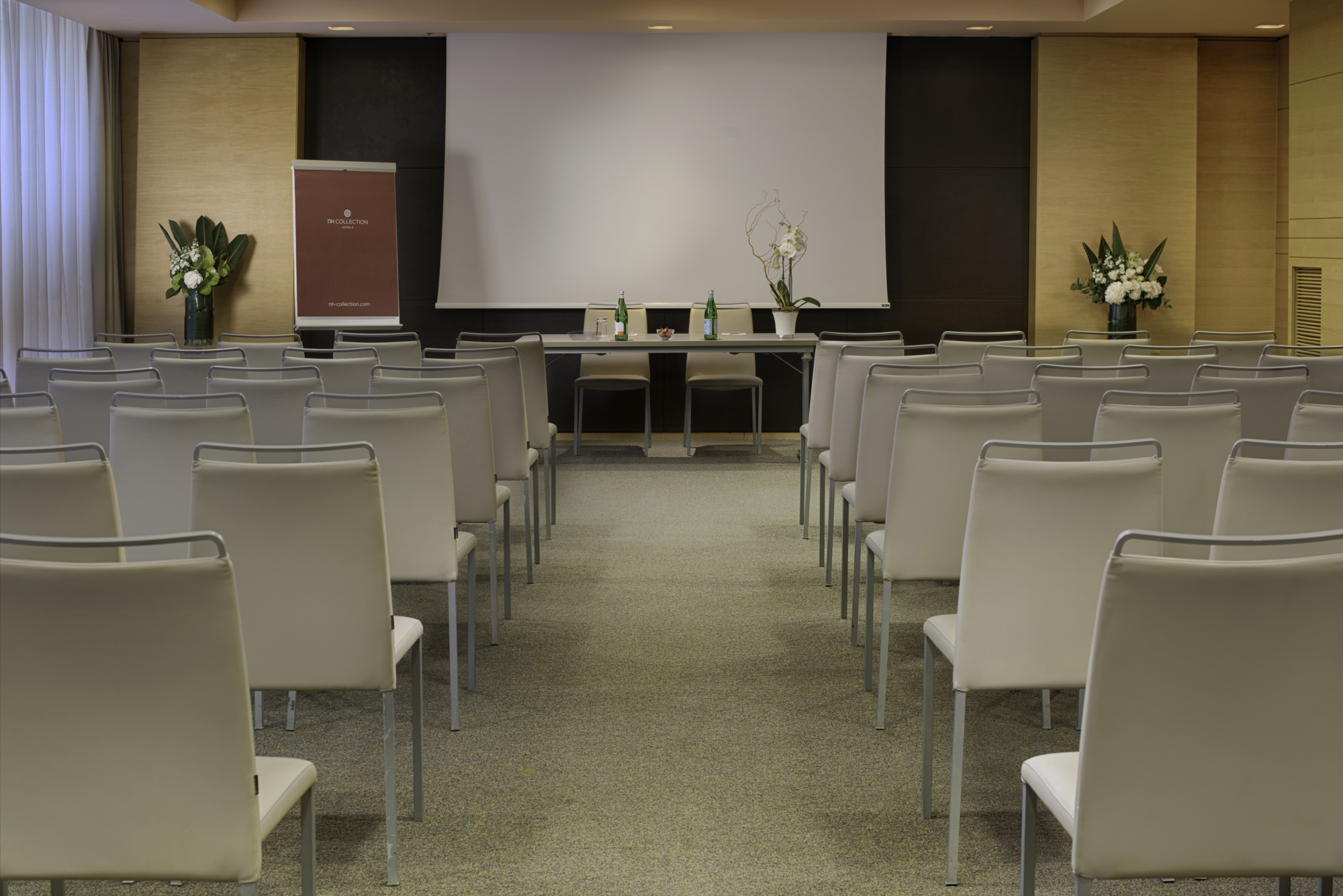 NH Collection Milano Touring: 4-Star Hotel in Milan, Italy