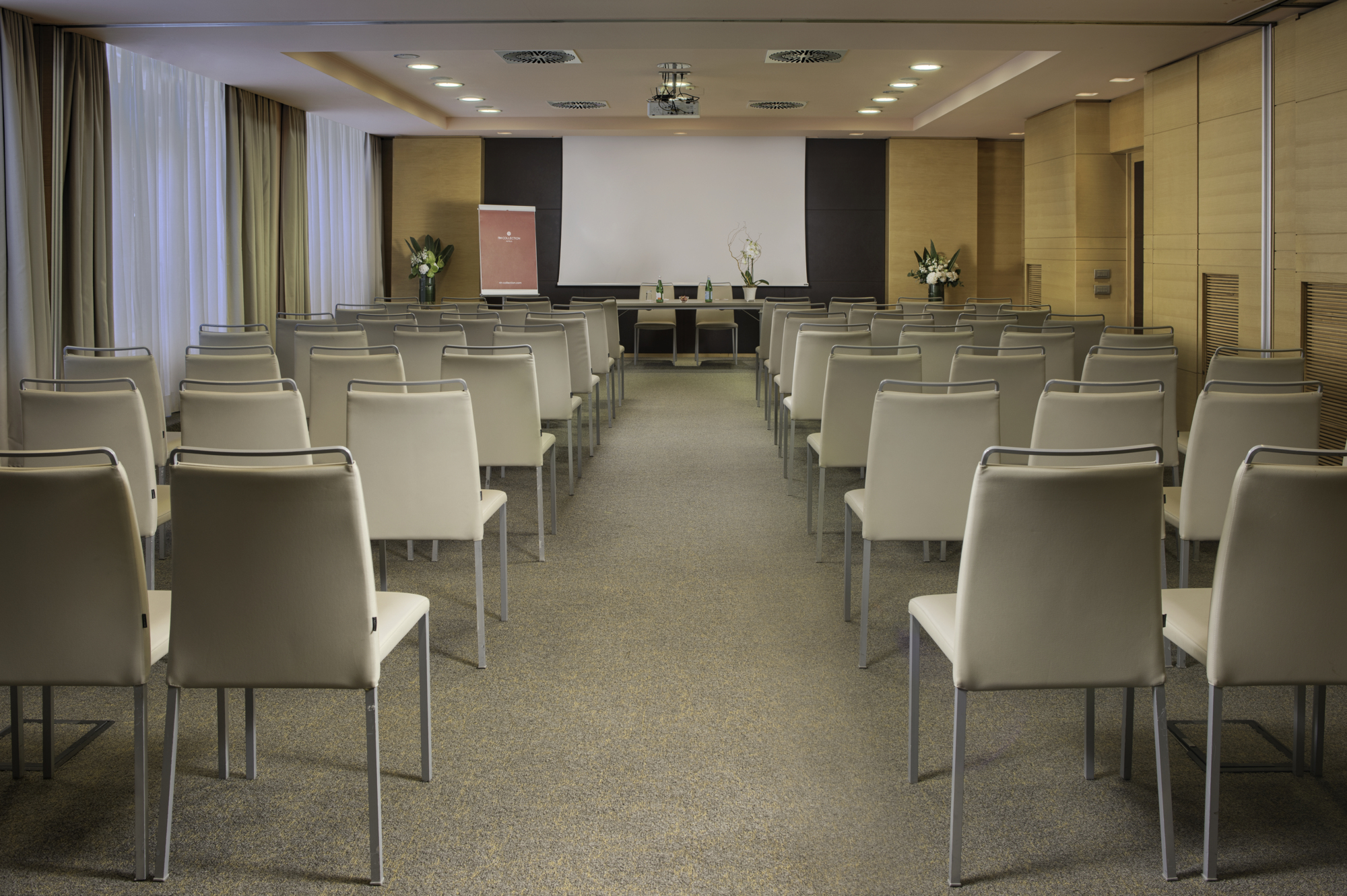 NH Collection Milano Touring: 4-Star Hotel in Milan, Italy