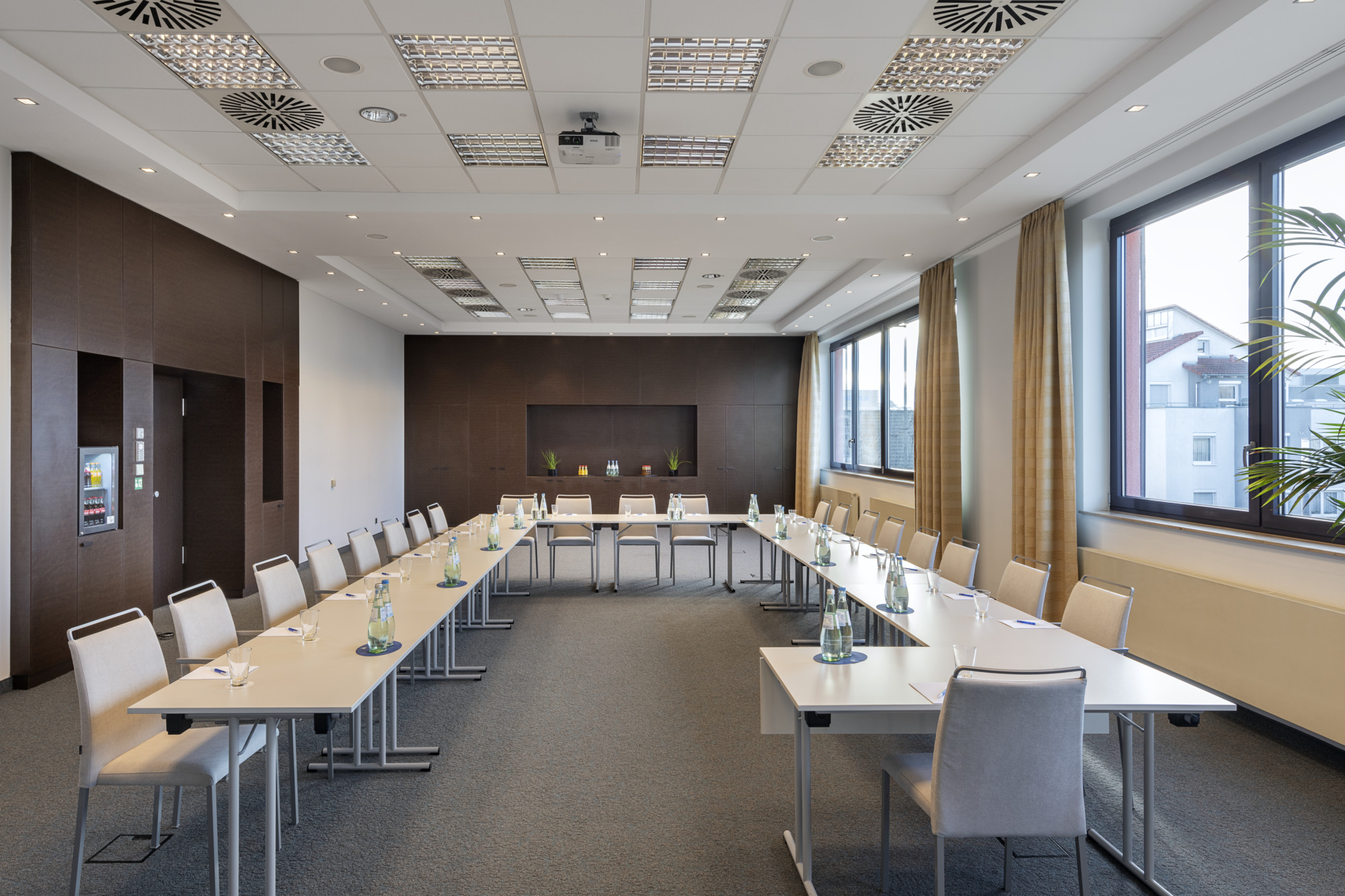 Hotel NH Stuttgart Airport | Bis 25 % Rabatt | nh-hotels.de