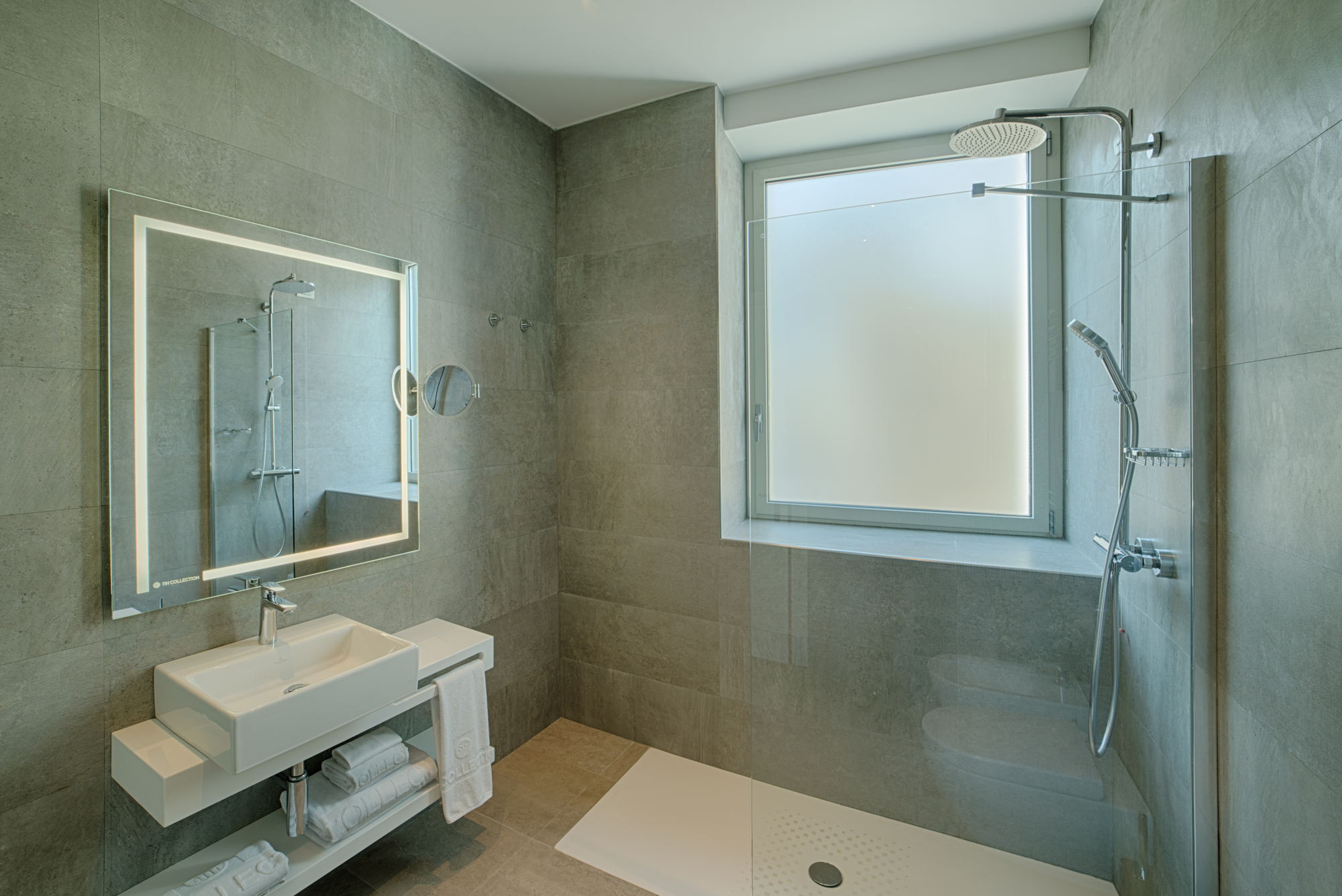 Hotel NH Collection Roma Centro: 4* Hotel in Downtown Rome