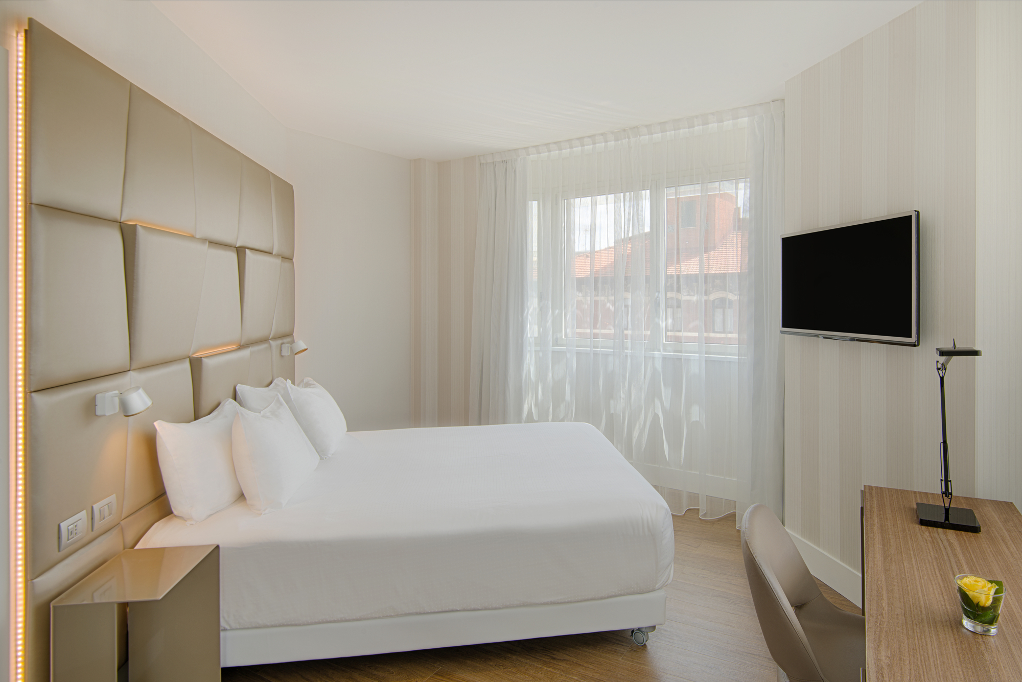 Hotel NH Collection Roma Centro: 4* Hotel in Downtown Rome