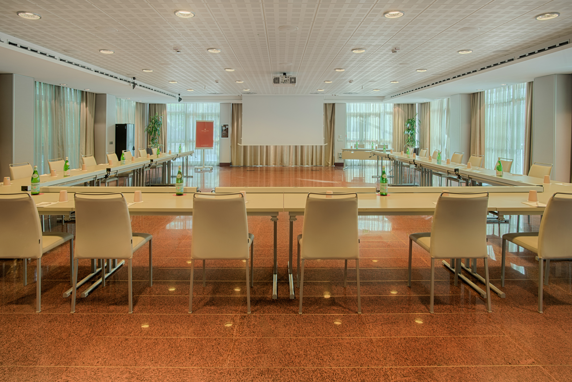 Hotel NH Collection Roma Centro: 4* Hotel in Downtown Rome