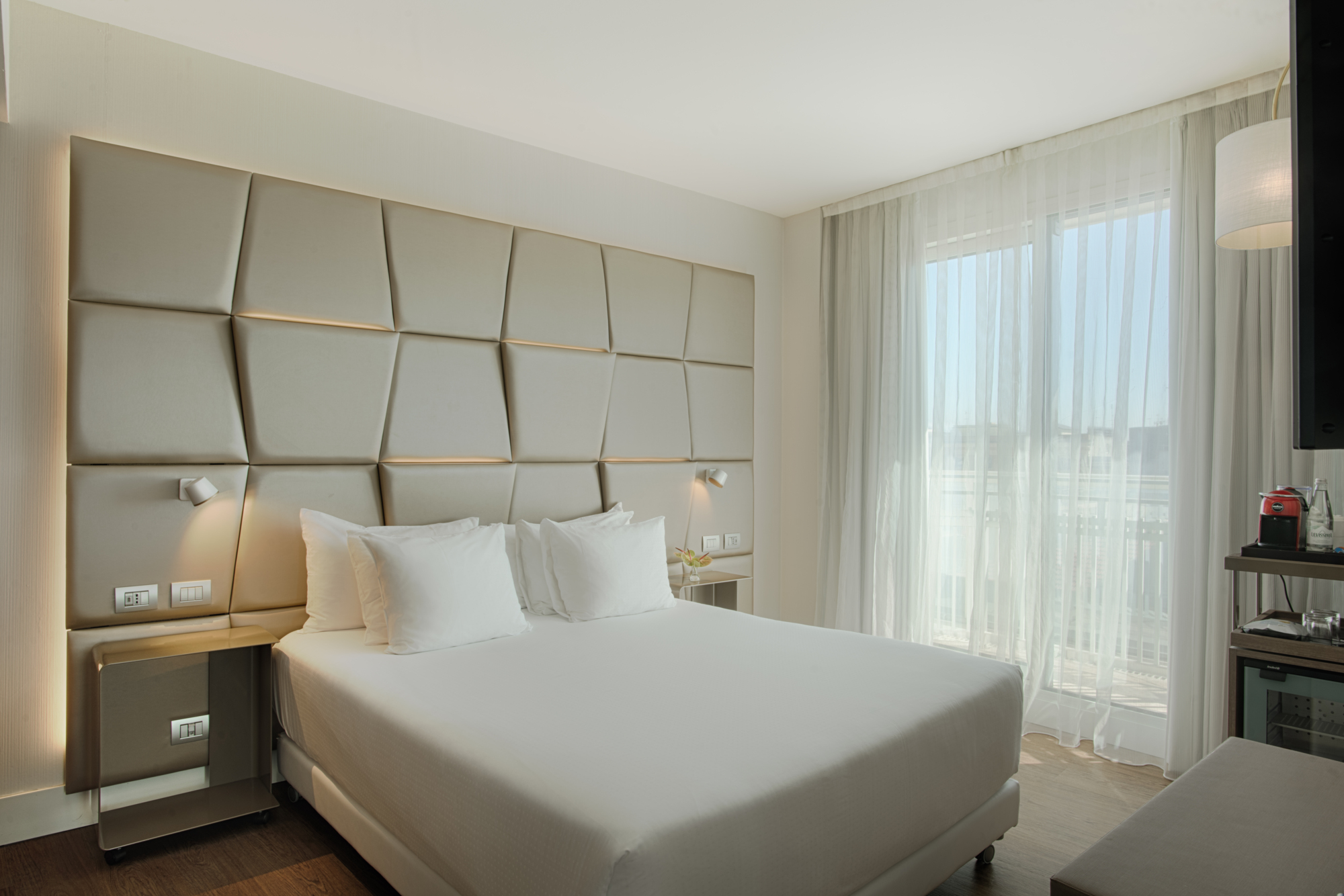 Hotel NH Collection Roma Centro: 4* Hotel in Downtown Rome