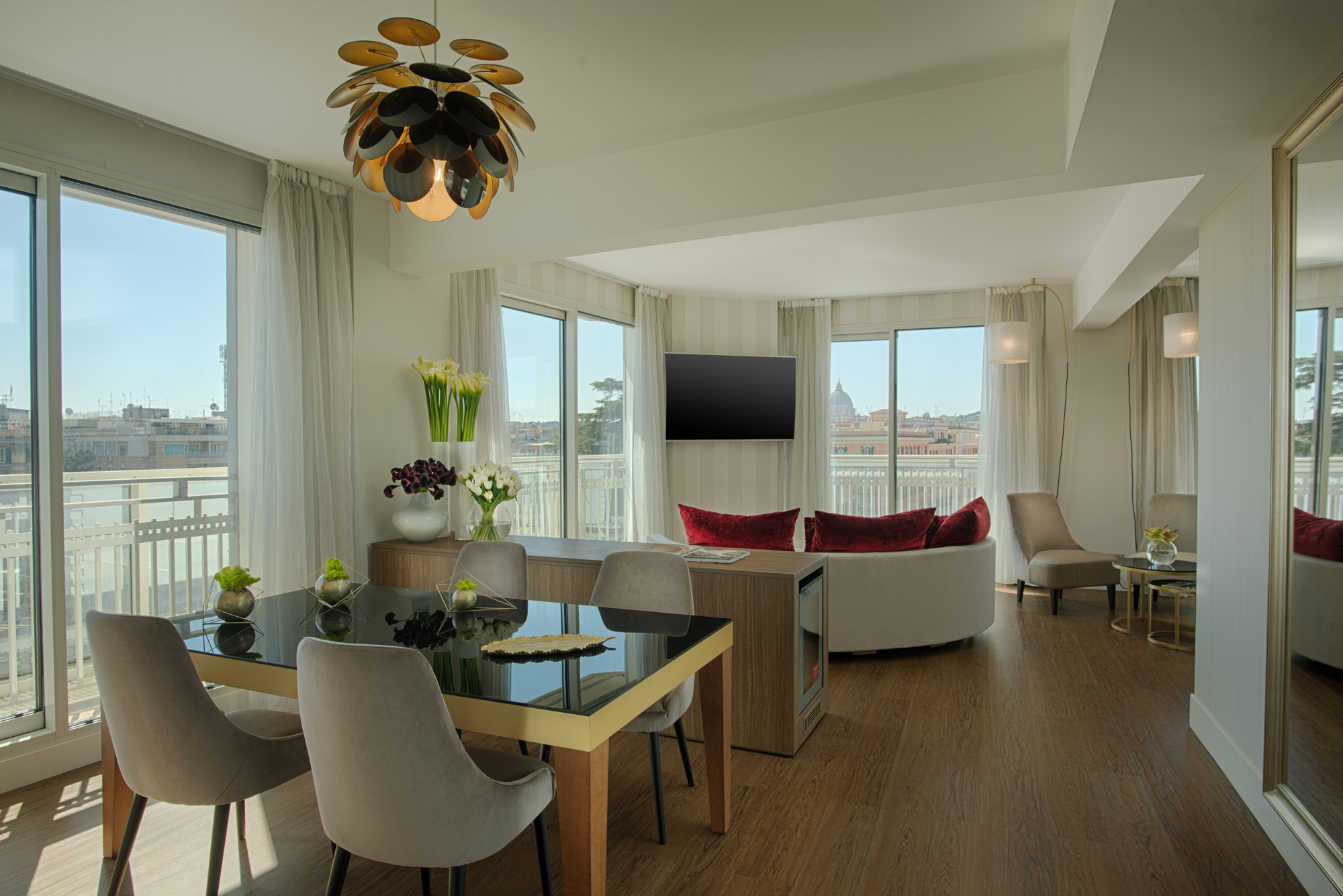 Hotel NH Collection Roma Centro: 4* Hotel in Downtown Rome