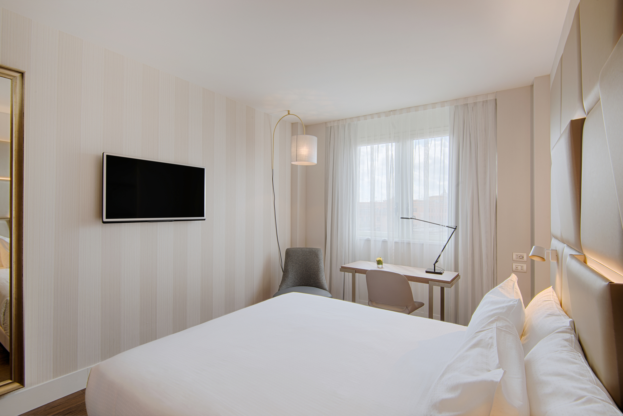 Hotel NH Collection Roma Centro: 4* Hotel in Downtown Rome