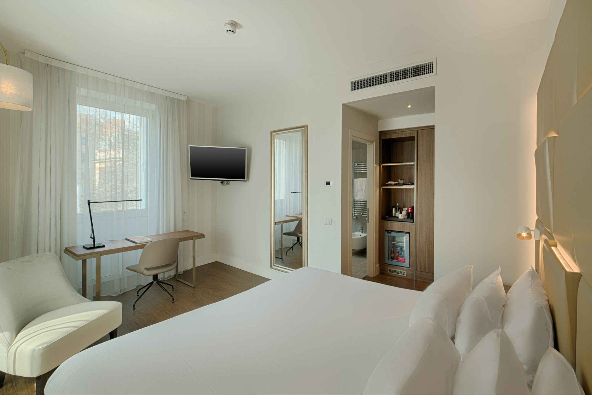 Hotel NH Collection Roma Centro: 4* Hotel in Downtown Rome