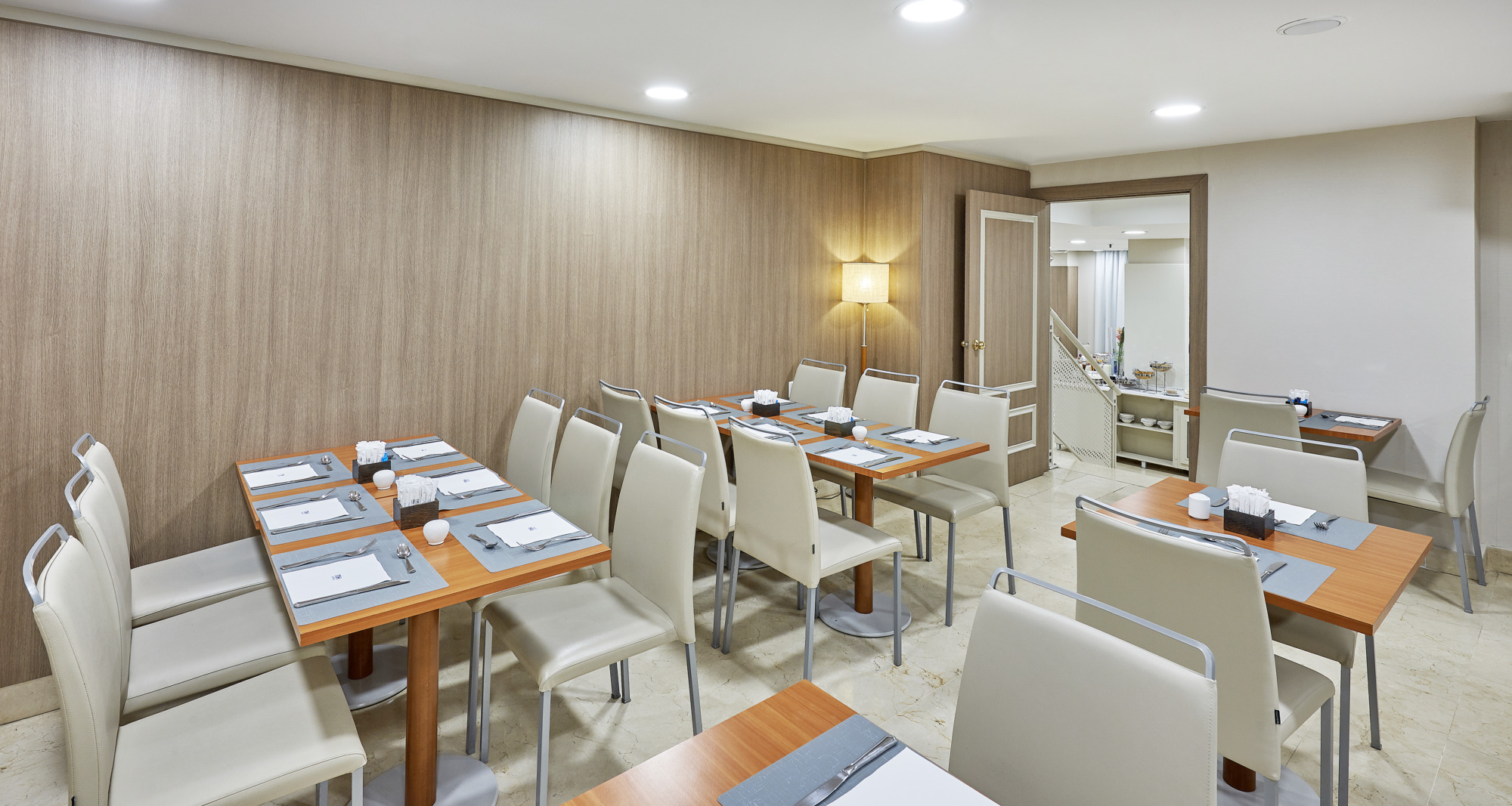 Hotel NH Valencia Las Ciencias | Up to 25% off | nh-hotels.com