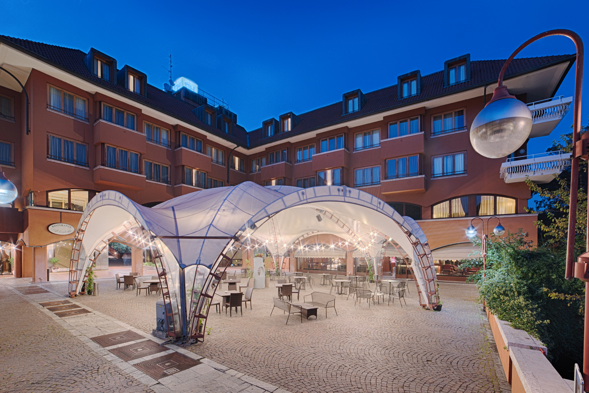 Hotel NH Milano 2 | Hotel in Milan, Italy | nh-hotels.com