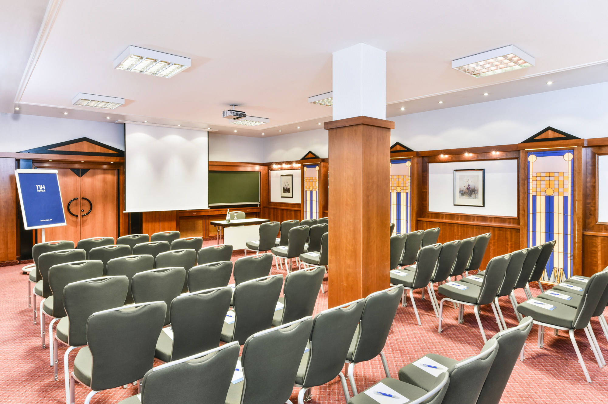 Hotel NH Ingolstadt | Up to 25% off | nh-hotels.com